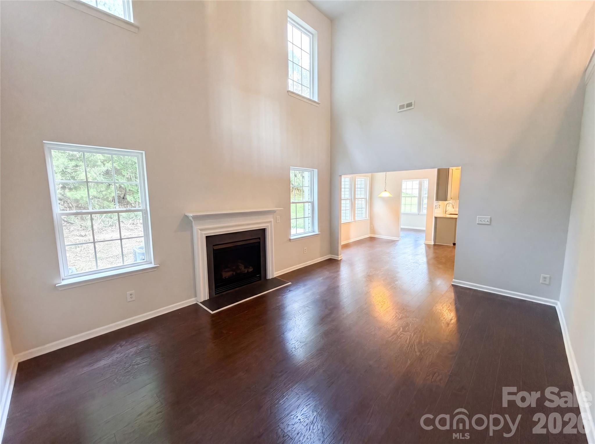 Home for sale at 2007 Turtle Point Road, Charlotte, NC — photo 2 of 26