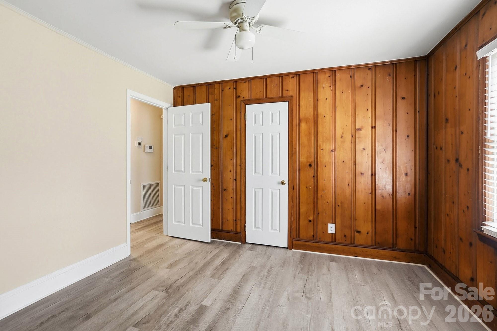 Photo 9 of 2032 Eastway Drive, Charlotte, NC