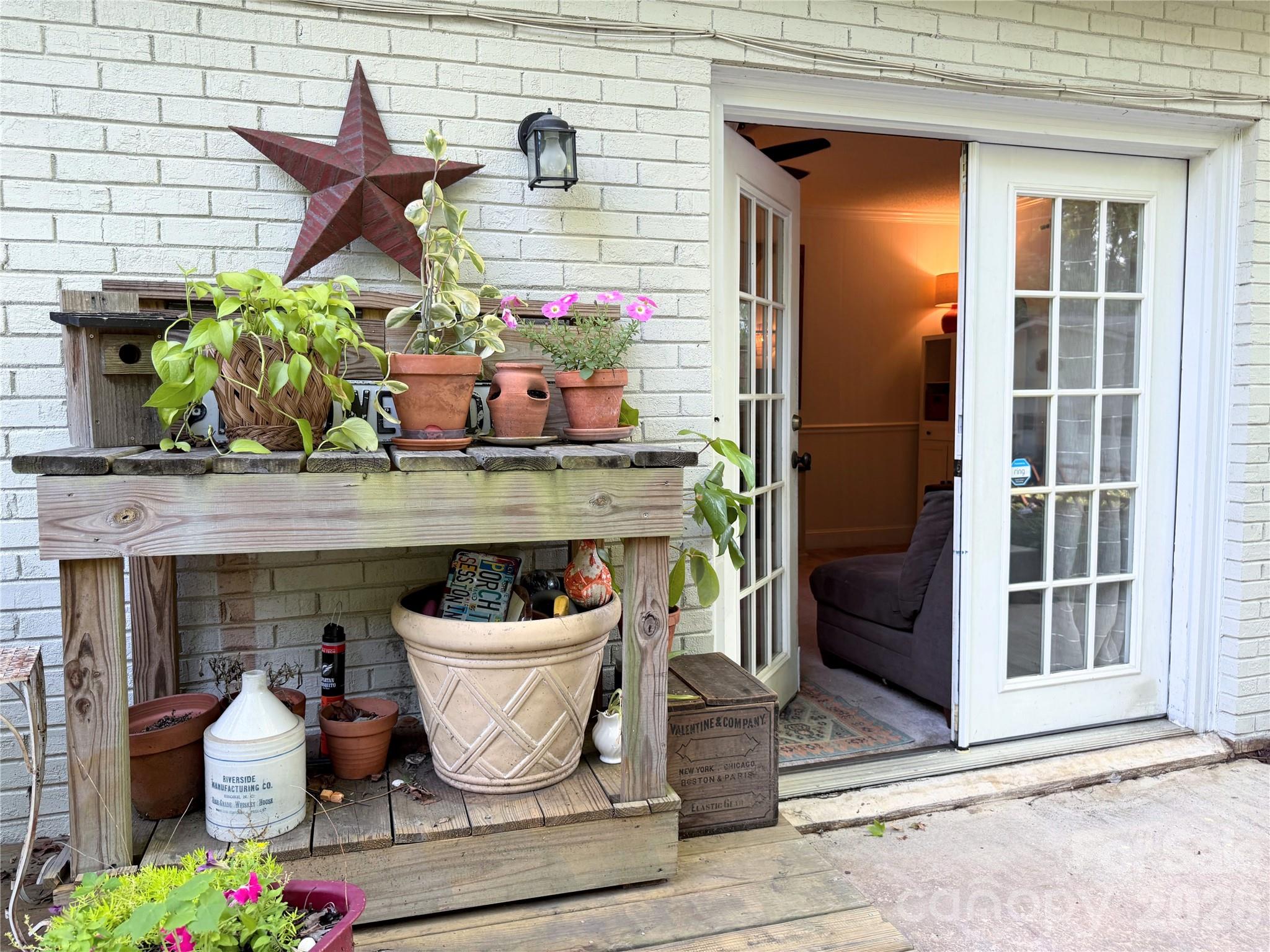 Photo 35 of 6701 Rugby Lane, Charlotte, NC