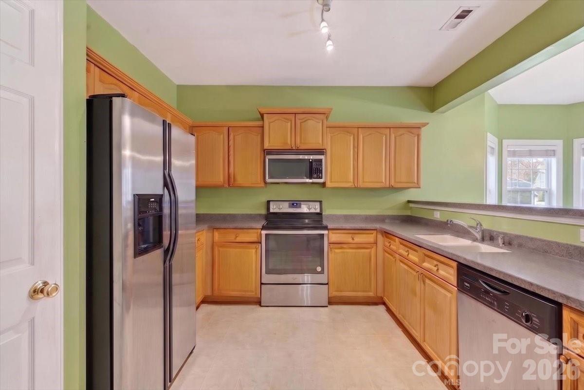 Home for sale at 5927 Pisgah Way, Charlotte, NC — photo 5 of 24
