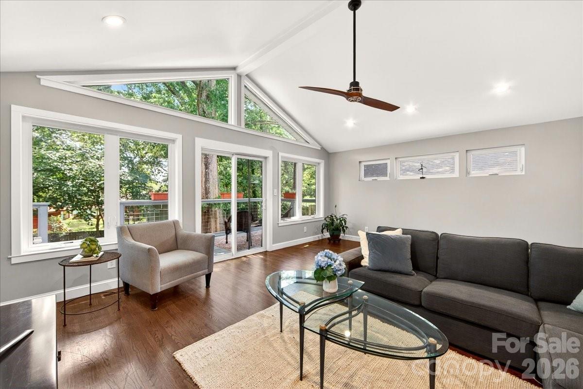 Photo 24 of 3425 Airlie Street, Charlotte, NC