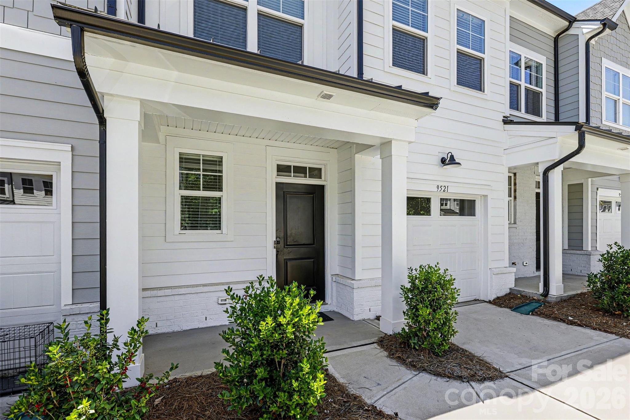 Photo 3 of 9521 Munsing Drive, Charlotte, NC