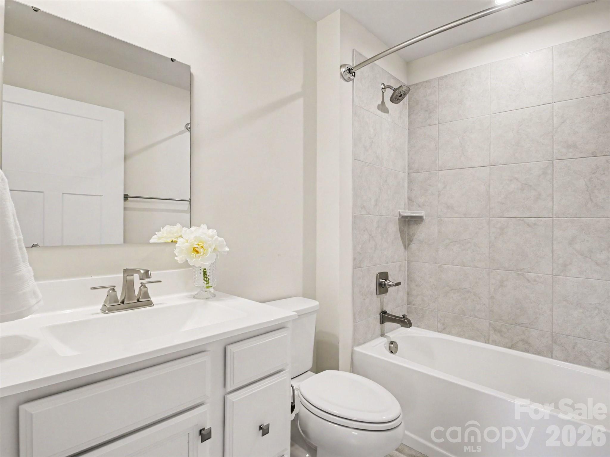 Photo 14 of 5513 Hughesdale Drive, Charlotte, NC
