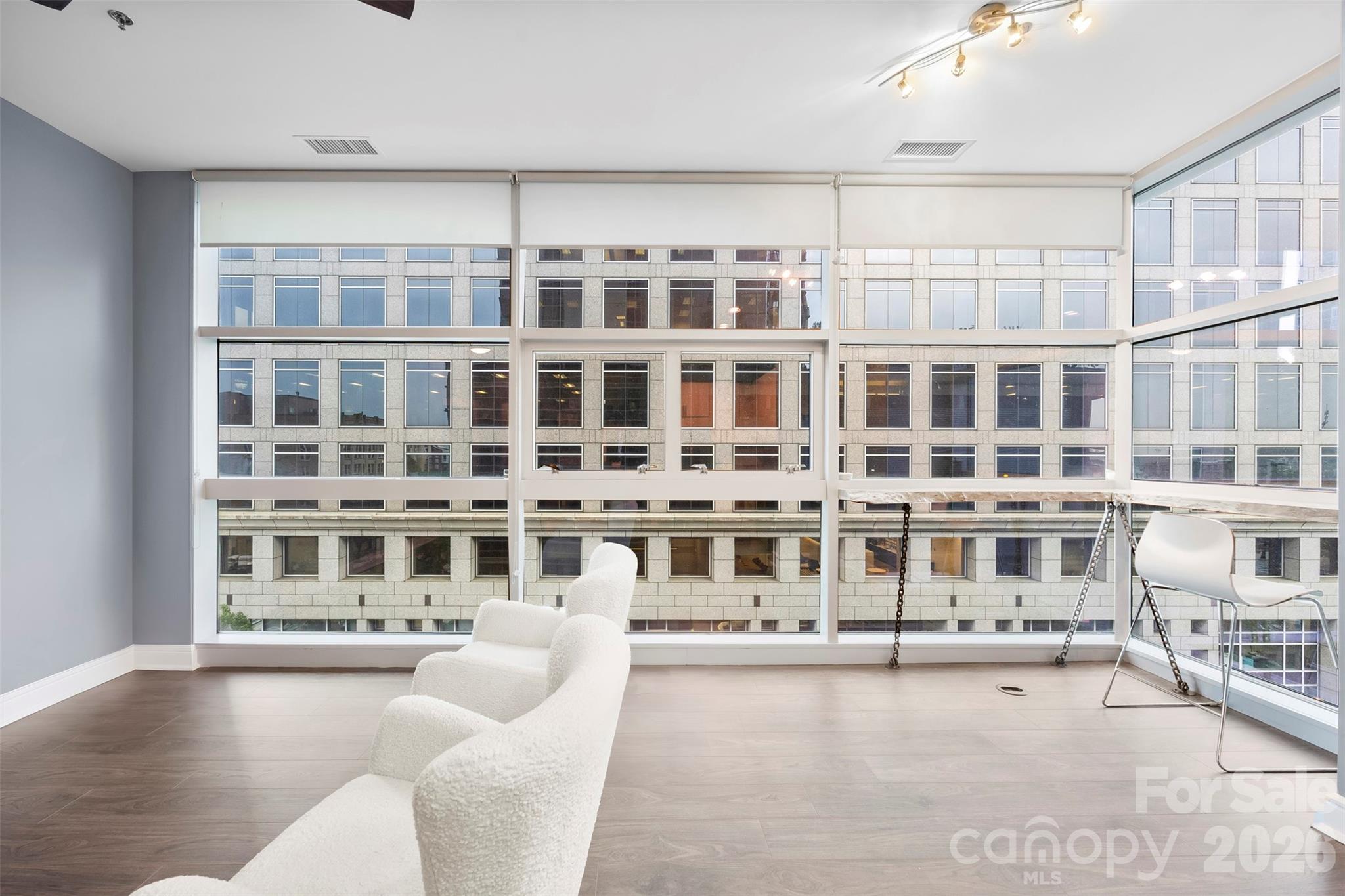 Photo 11 of 333 W Trade Street500, Charlotte, NC