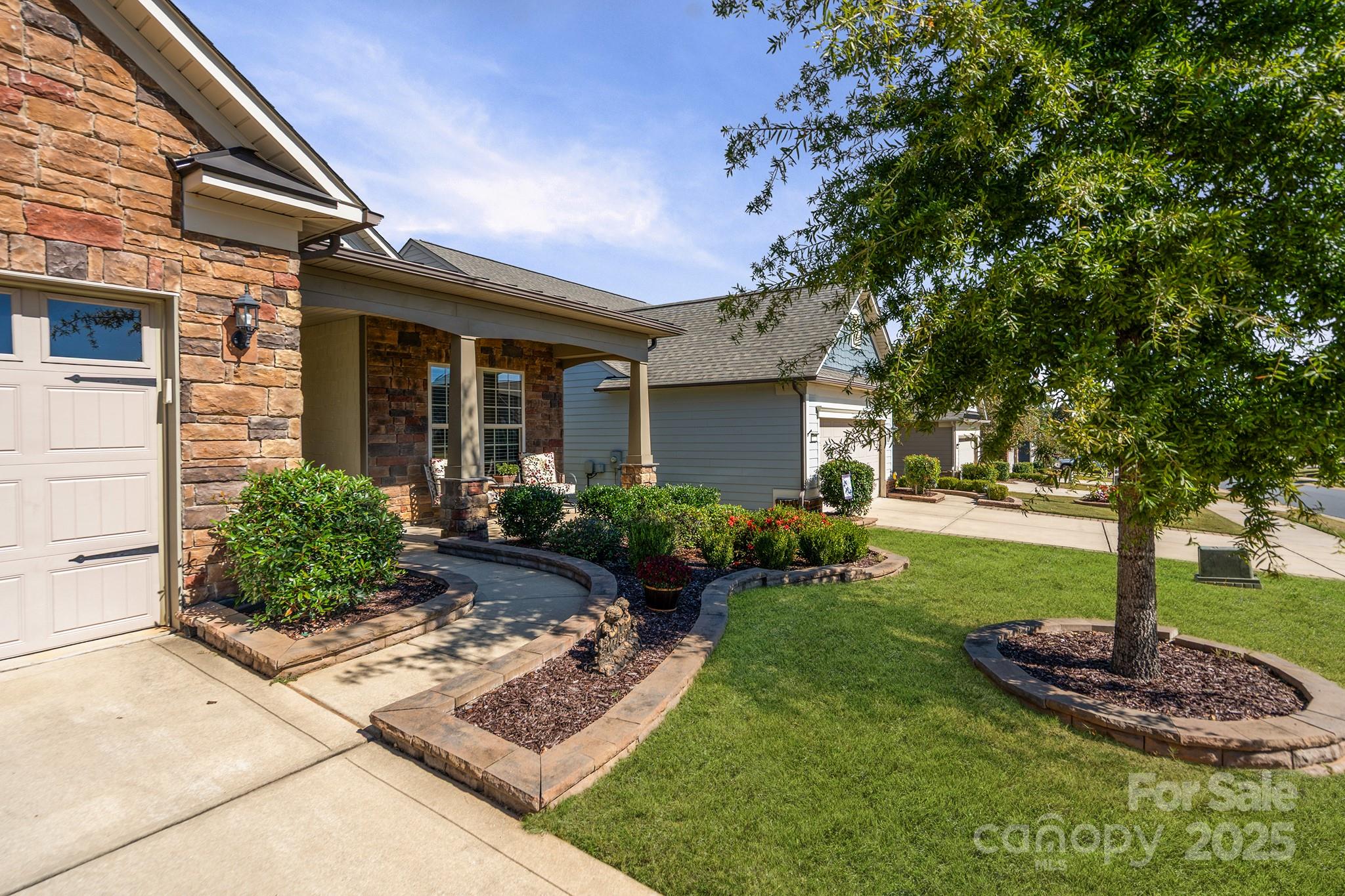 Photo 3 of 673 Birchway Drive, Fort Mill, SC