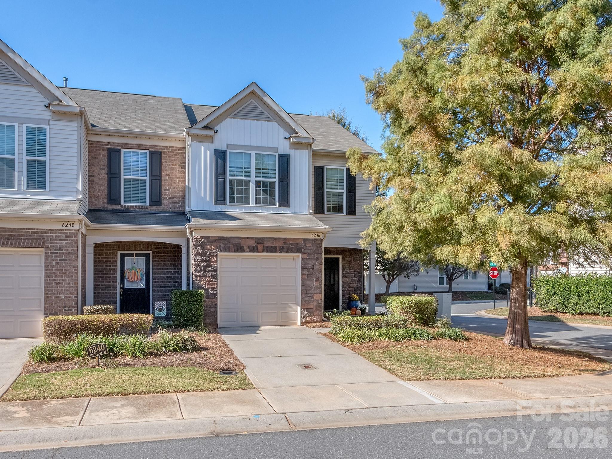 Photo 4 of 6236 Rockefeller Lane, Charlotte, NC