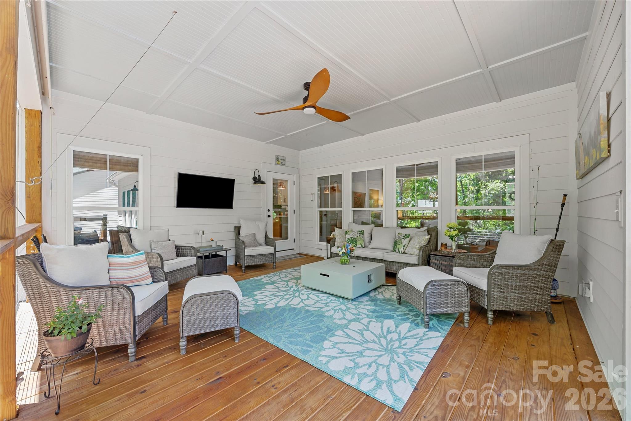 662 Sandbar Point, Lake Wylie, SC - photo 30 of 48