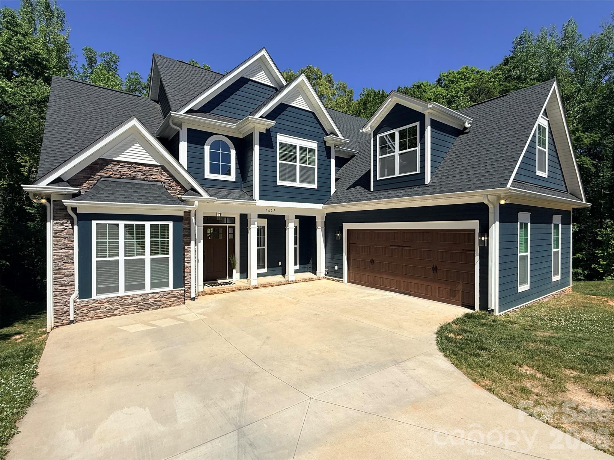 1607 Freemont Drive, Alexis, NC - photo 1 of 49