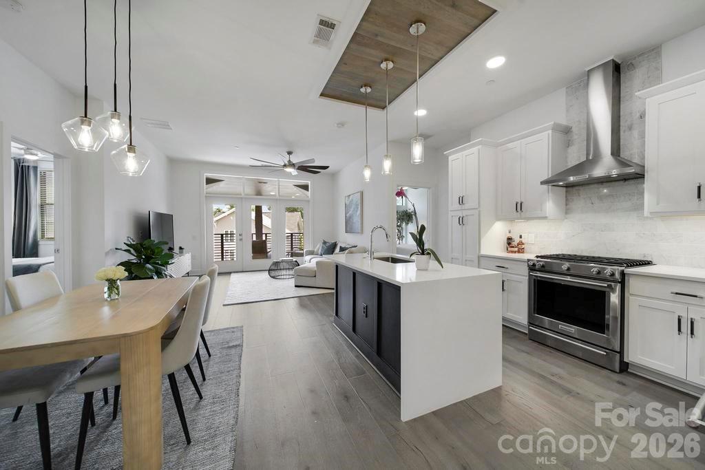 Photo 4 of 2401 Euclid Avenue301, Charlotte, NC