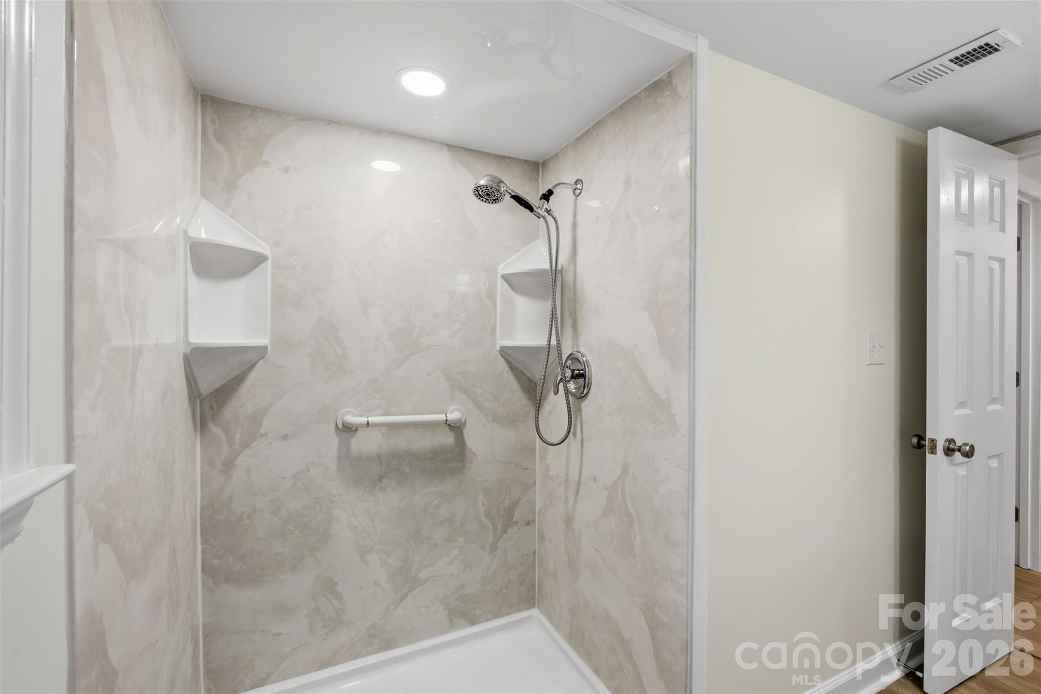 Photo 31 of 7434 Kilcullen Drive, Charlotte, NC