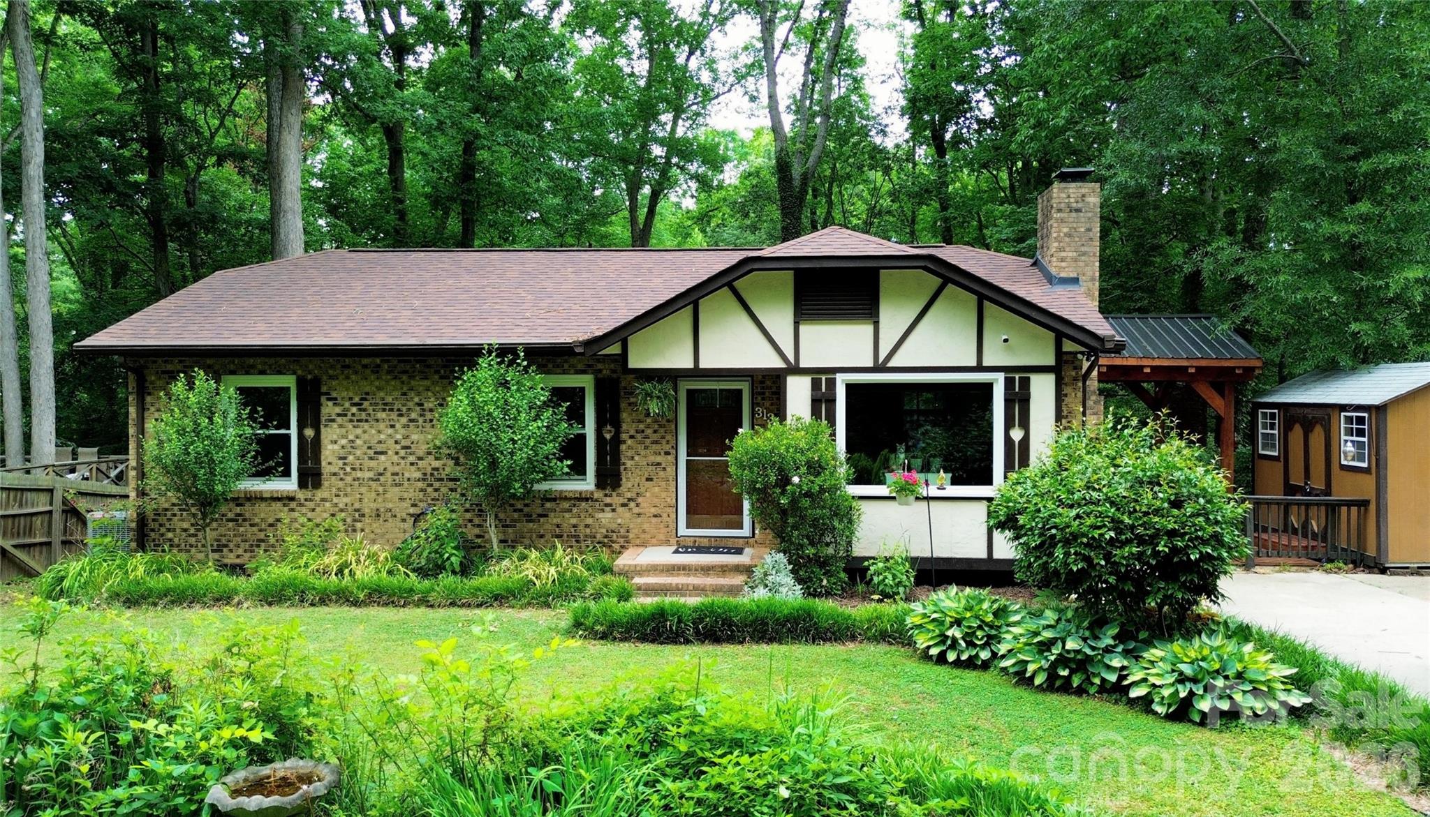 313 E Church Street, Stanley, NC