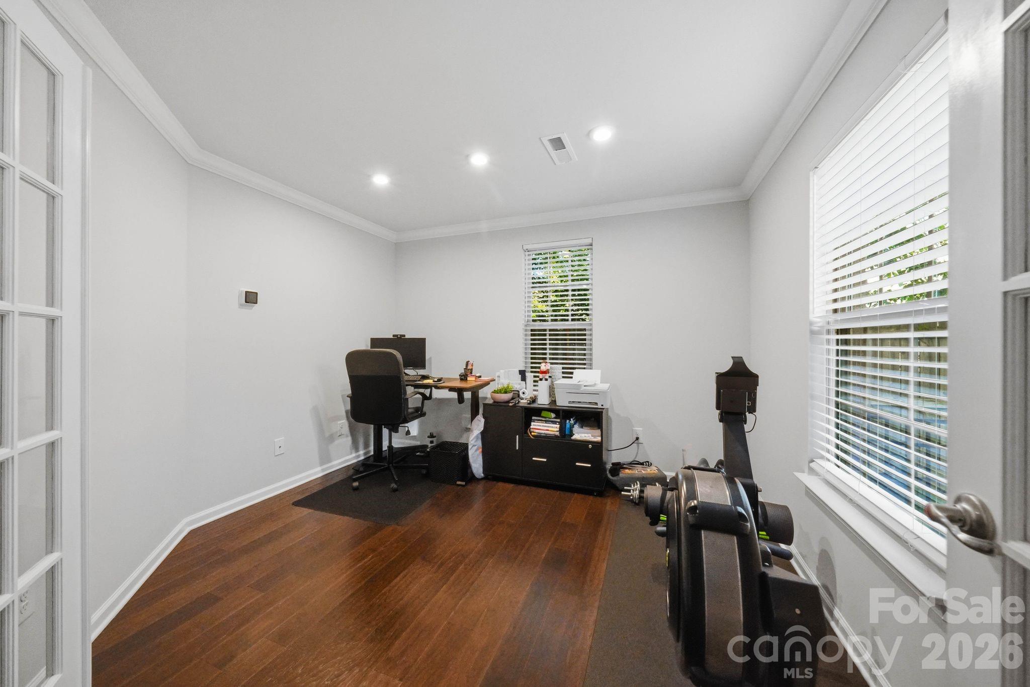 1221 Queen Lyon Court, Charlotte, NC - photo 7 of 46
