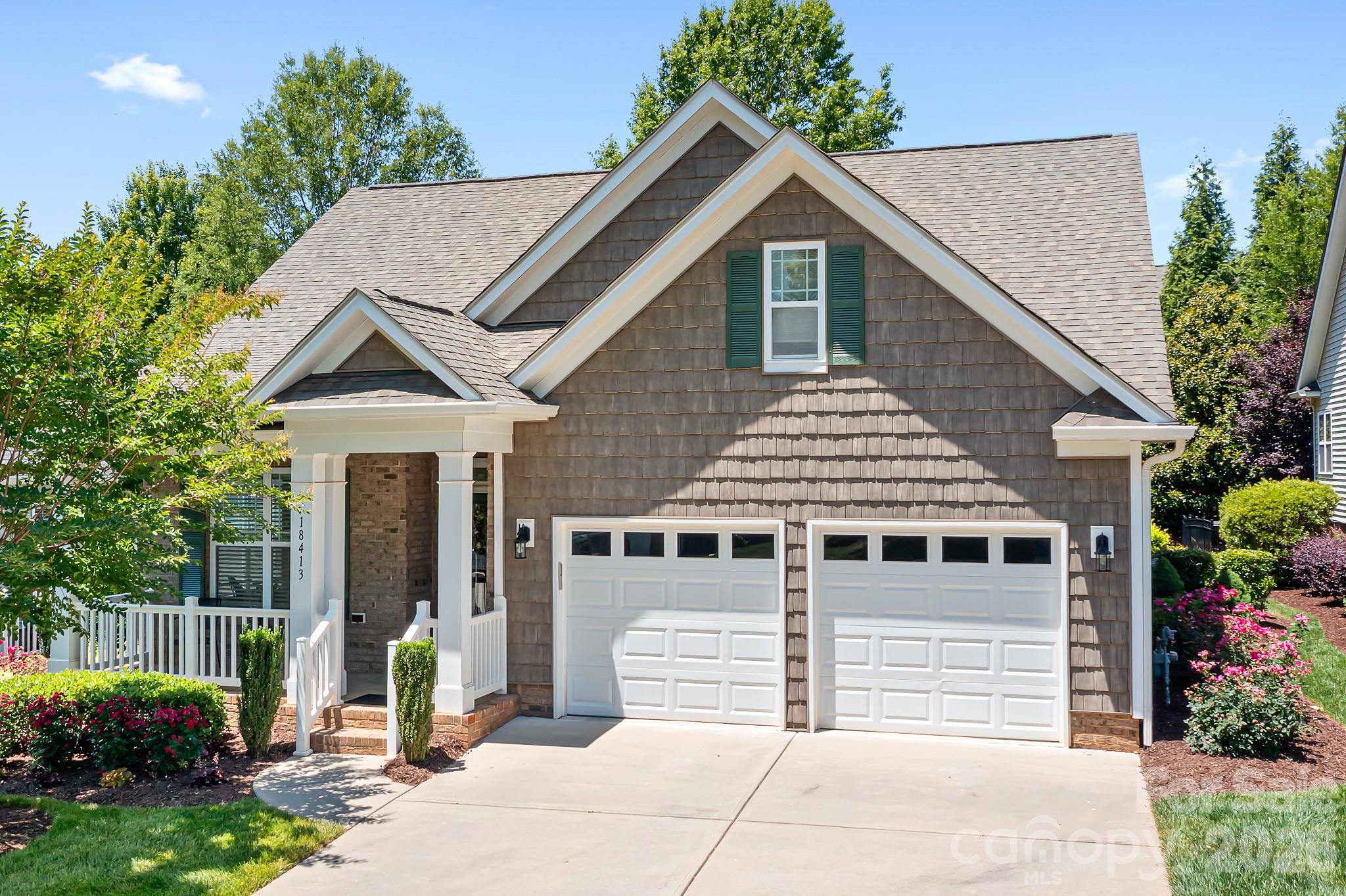 18413 Neville Avenue, Cornelius, NC - photo 3 of 48