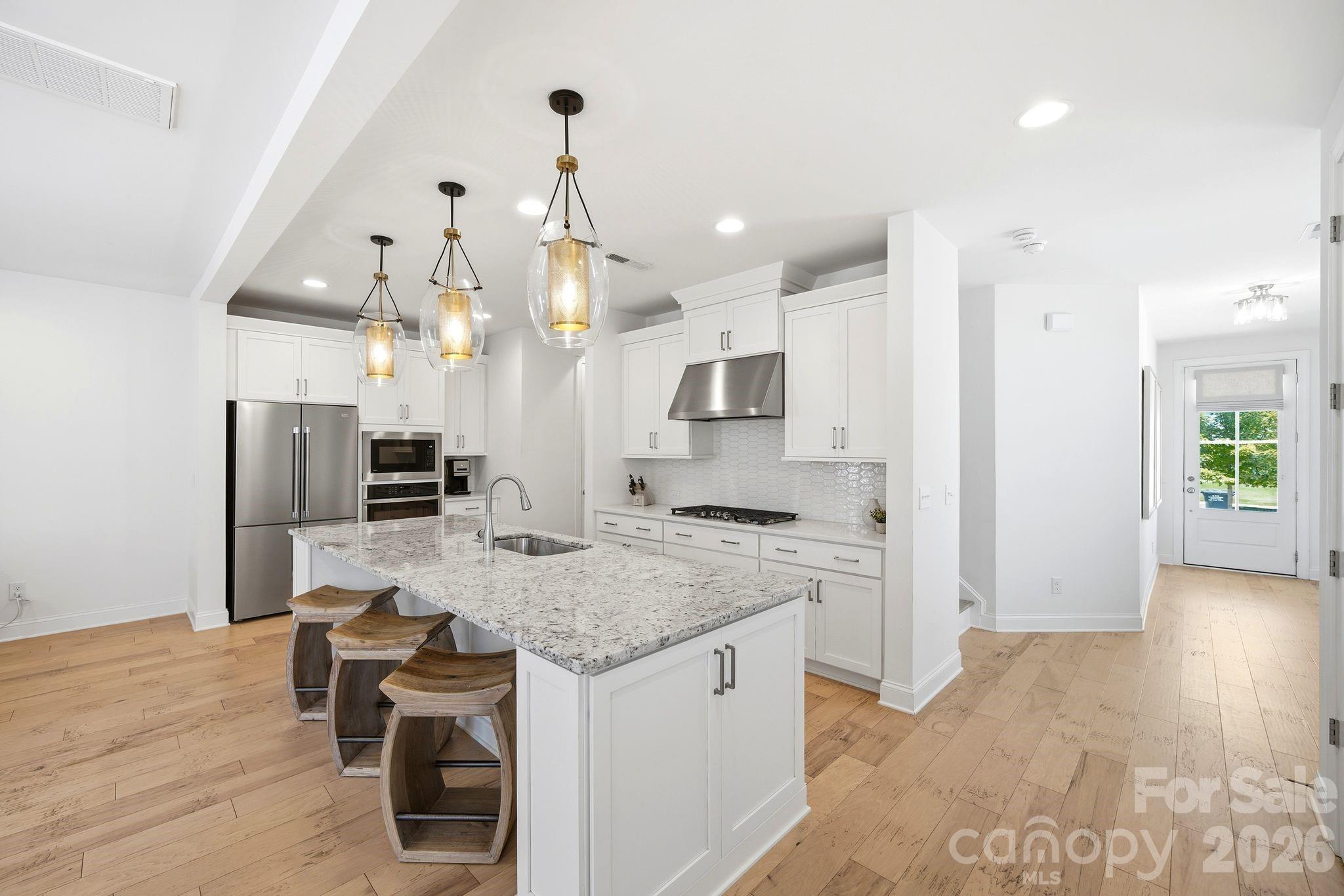 Photo 17 of 6008 Corbin Woods Court, Charlotte, NC