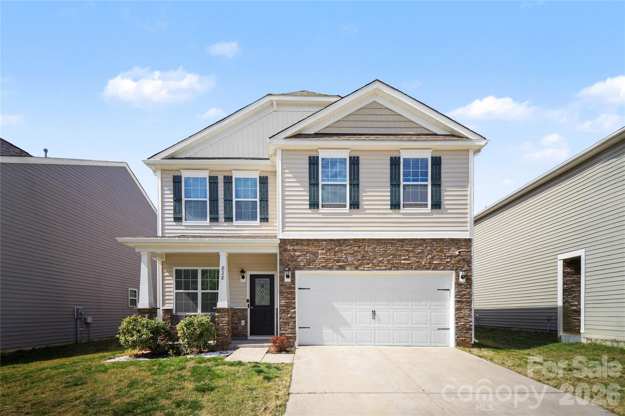 Home for sale at 828 Larmore Avenue, Charlotte, NC — photo 1 of 23