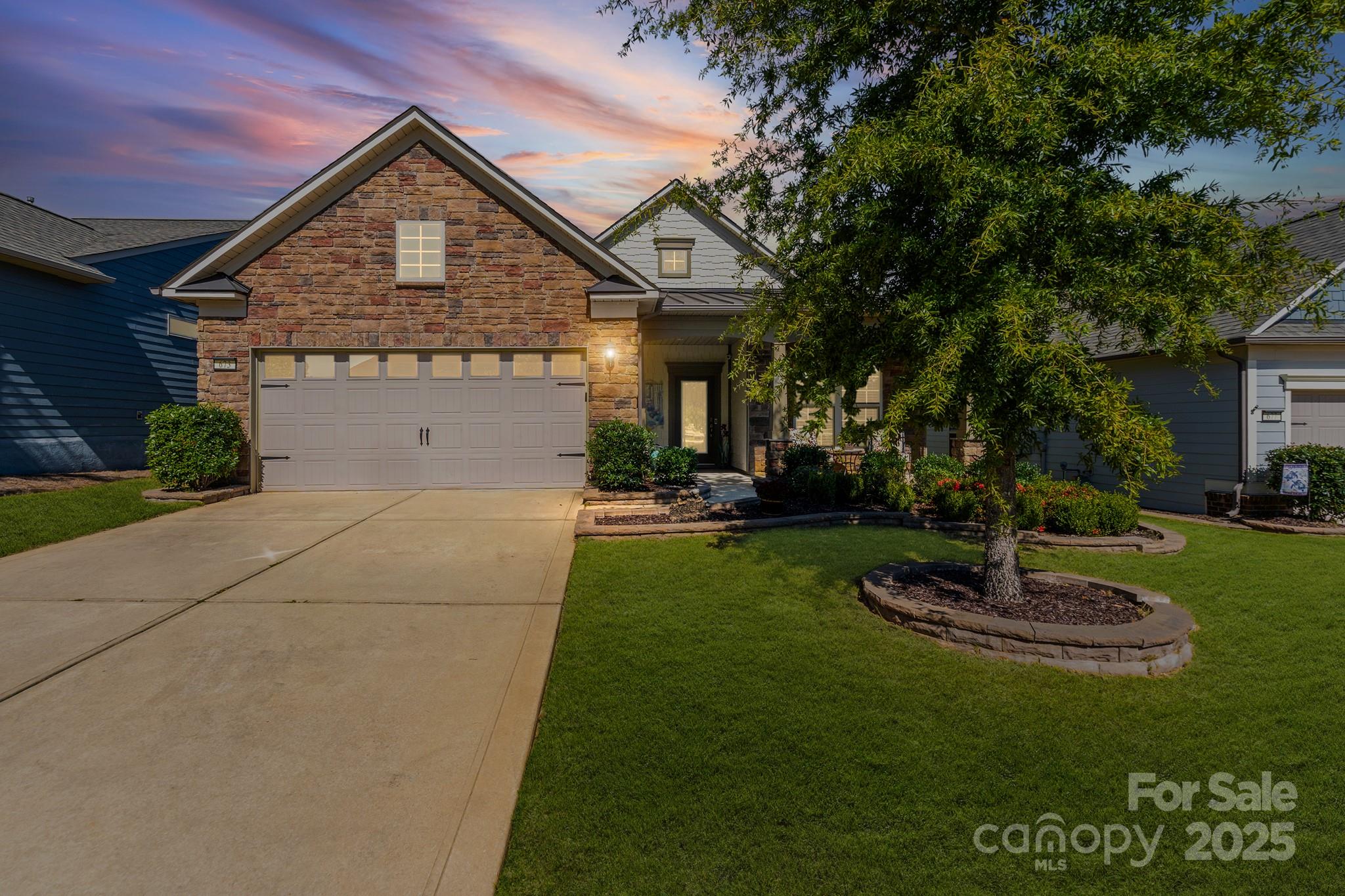 Photo 2 of 673 Birchway Drive, Fort Mill, SC