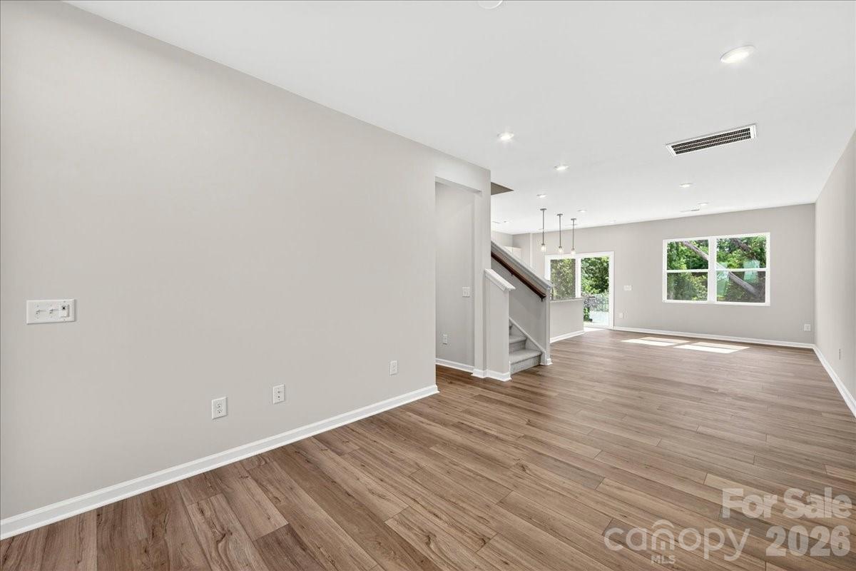 Photo 7 of 6049 Longar Lane, Charlotte, NC