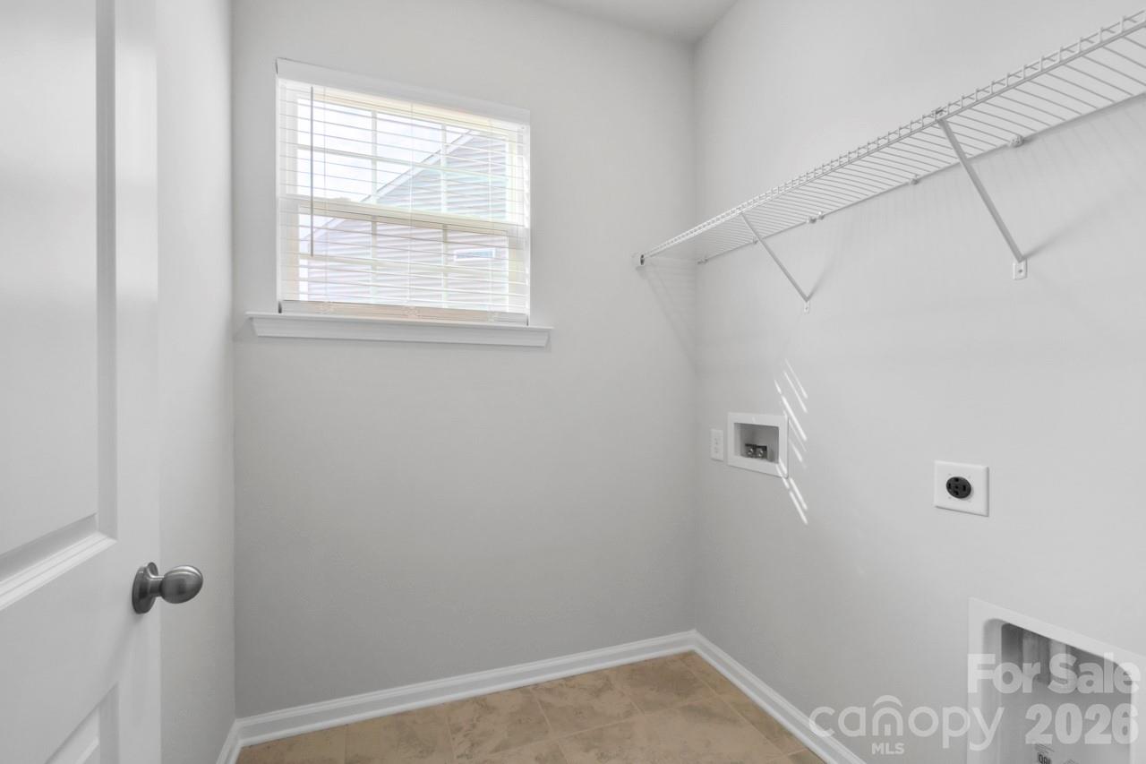 Photo 16 of 12807 Canterbury Castle Drive, Charlotte, NC