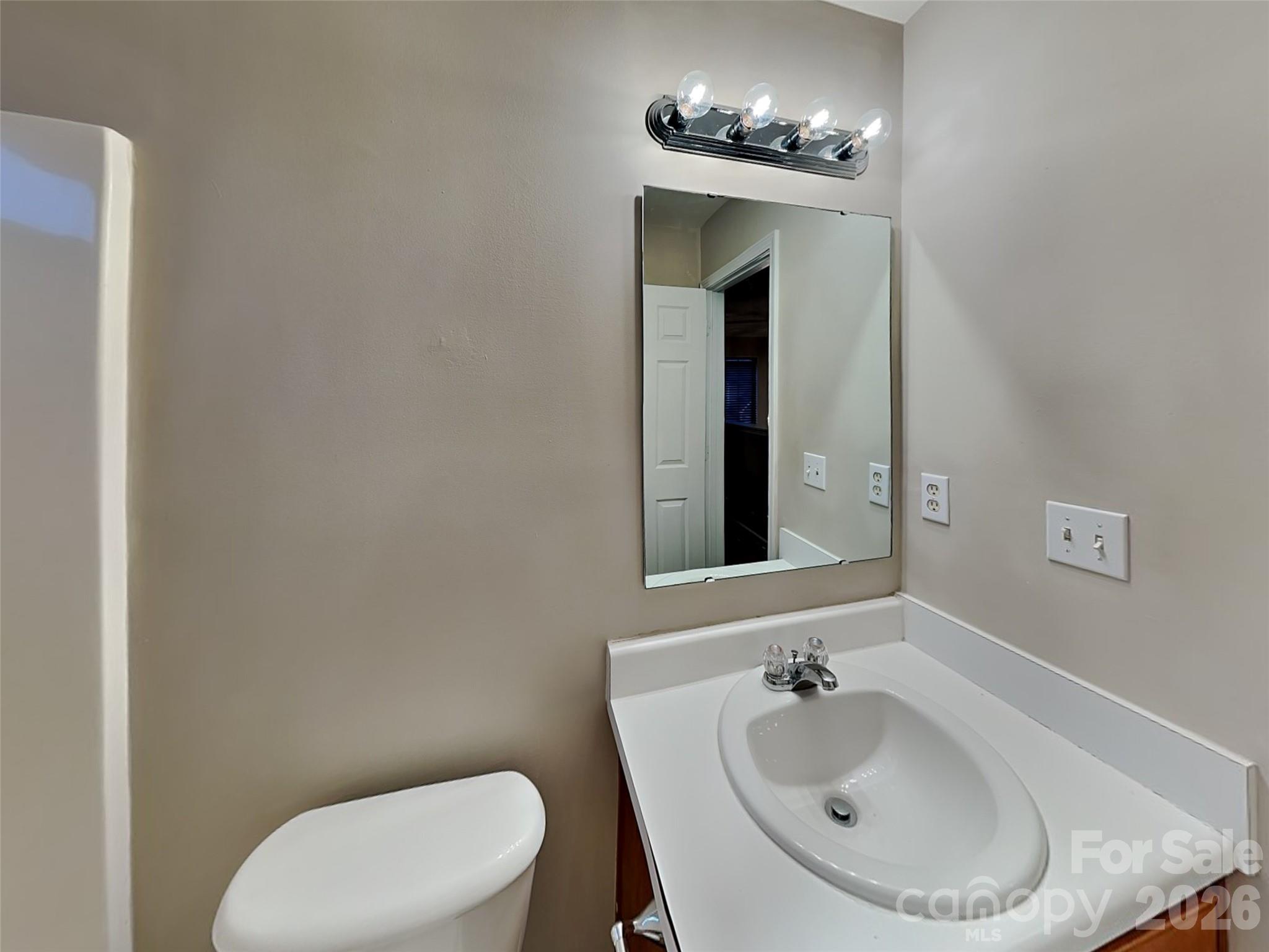 Photo 16 of 12927 Deaton Hill Drive, Charlotte, NC