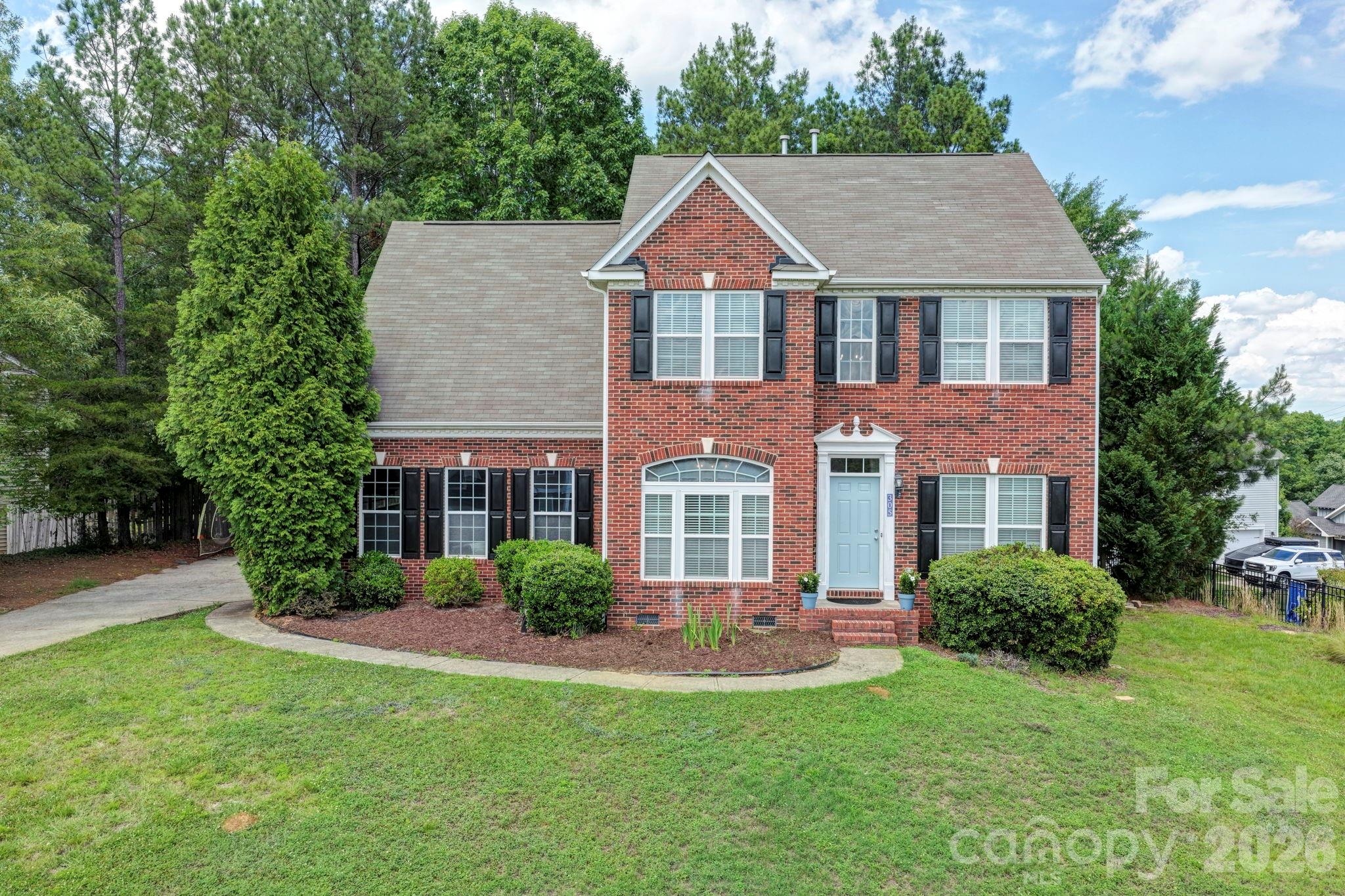 305 Hydrangea Drive, Clover, SC