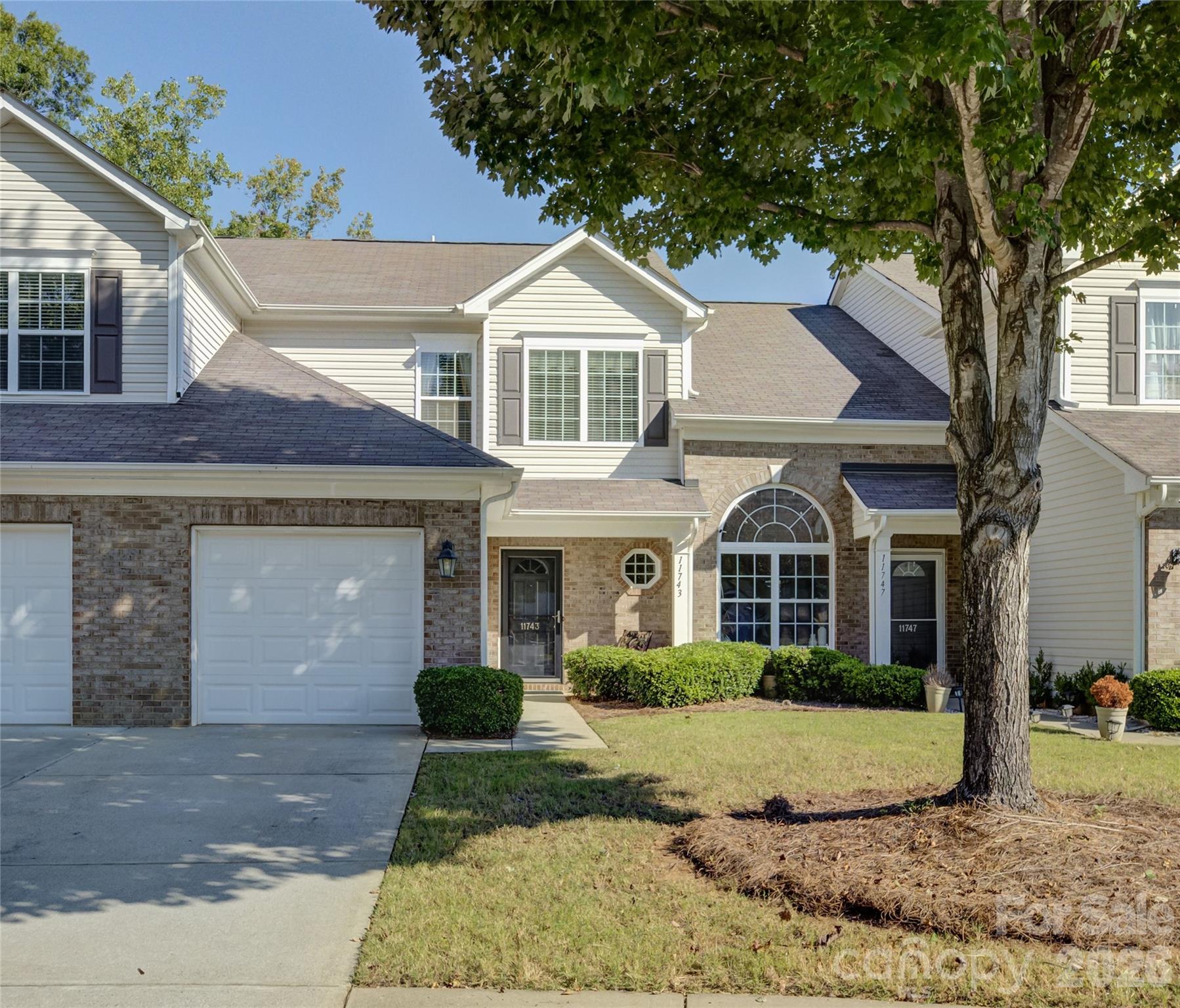 11743 Stockdale Court, Pineville, NC