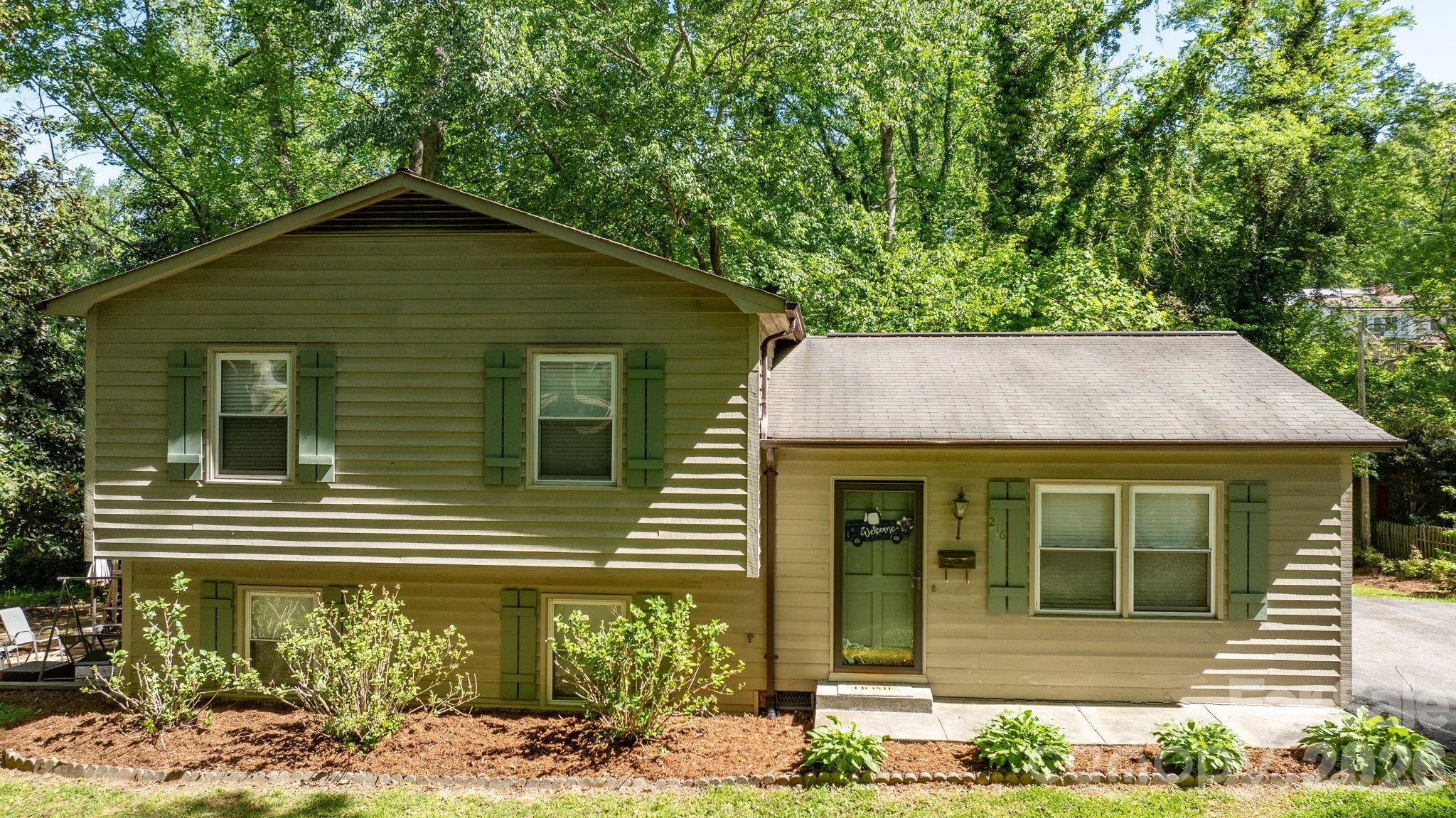 Photo 3 of 216 Davis Drive, Morganton, NC