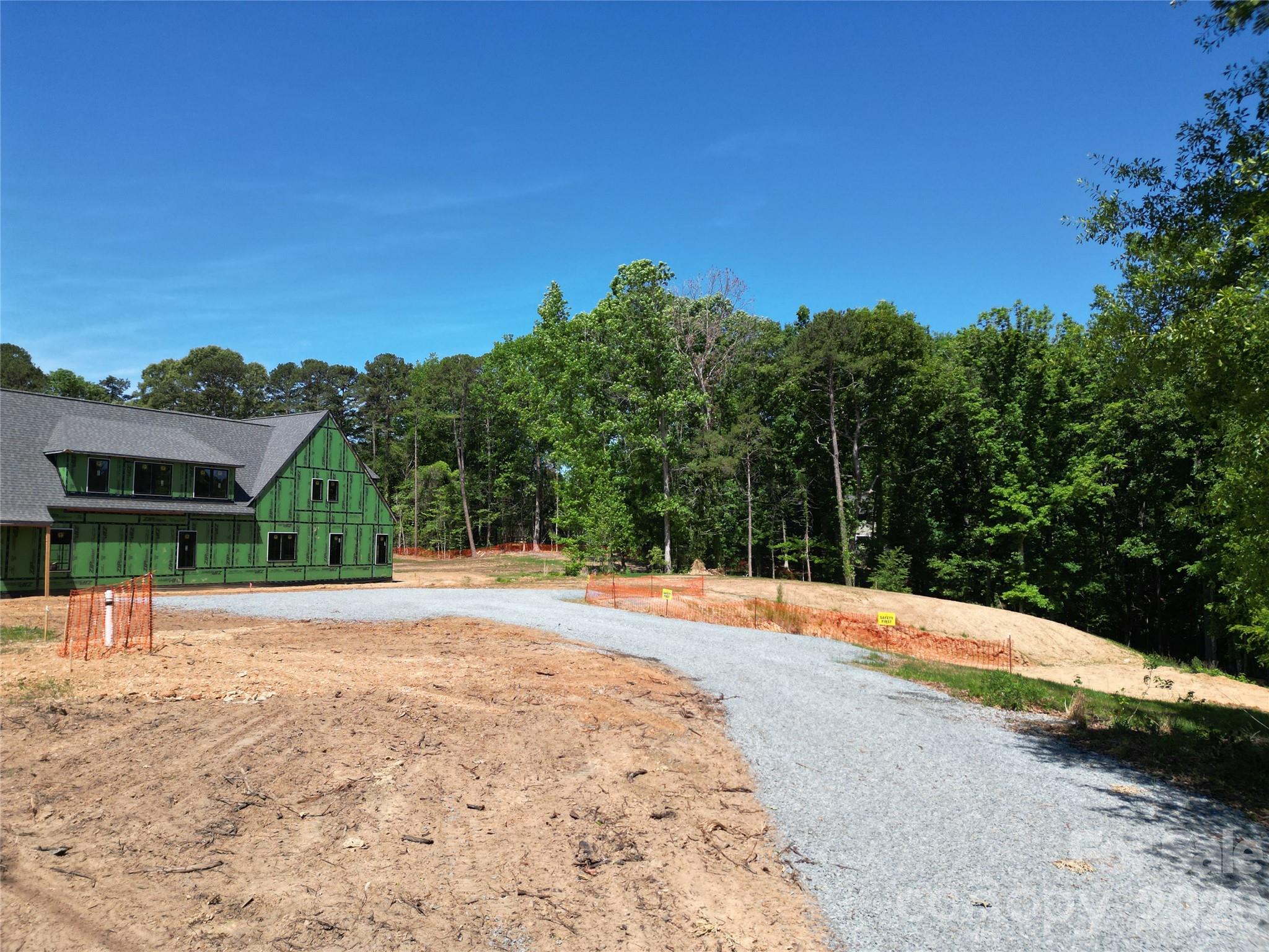 Home for sale at 7223 Alexander Road, Charlotte, NC — photo 3 of 5