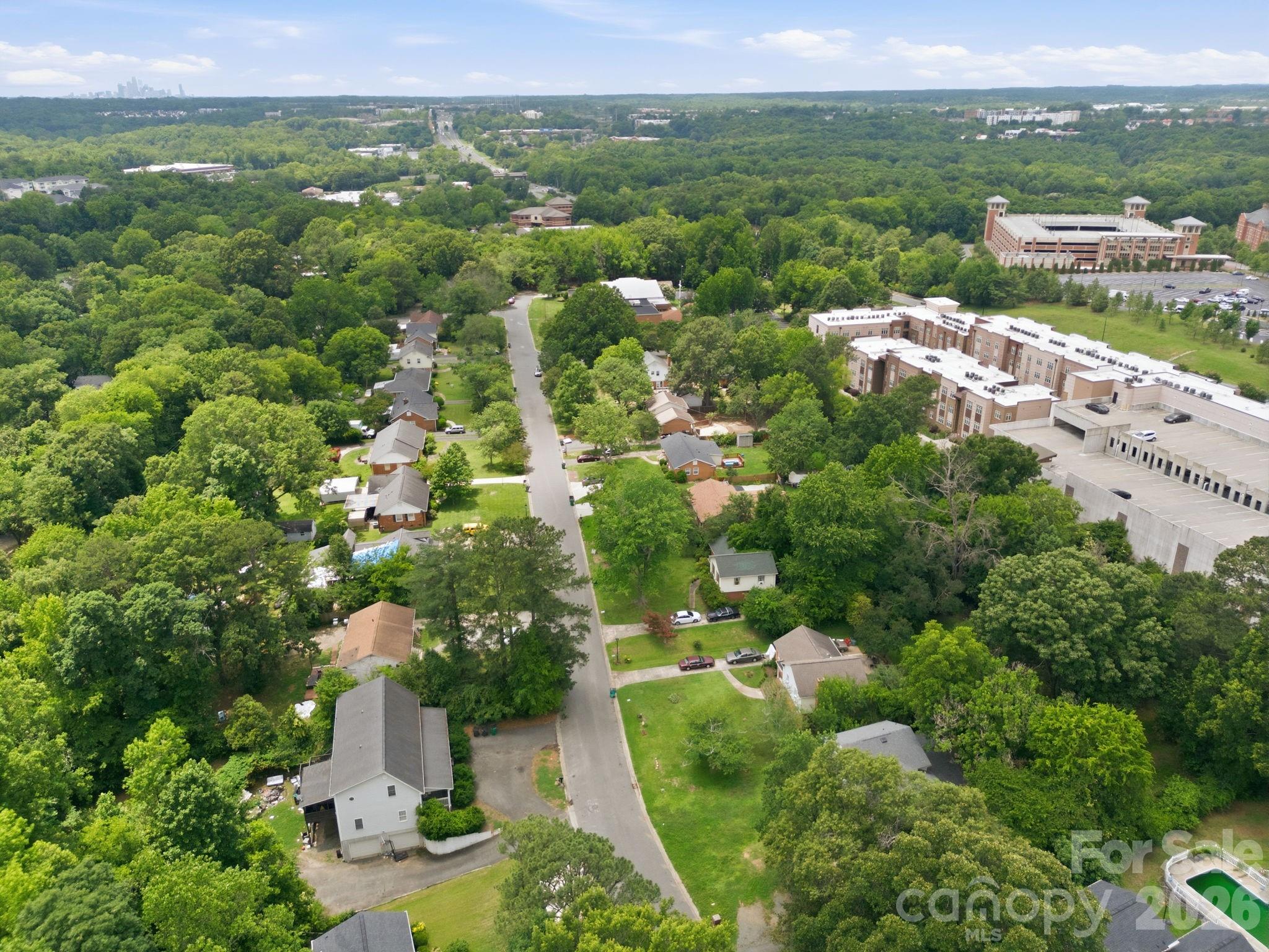 Photo 48 of 9201 Sandburg Avenue, Charlotte, NC