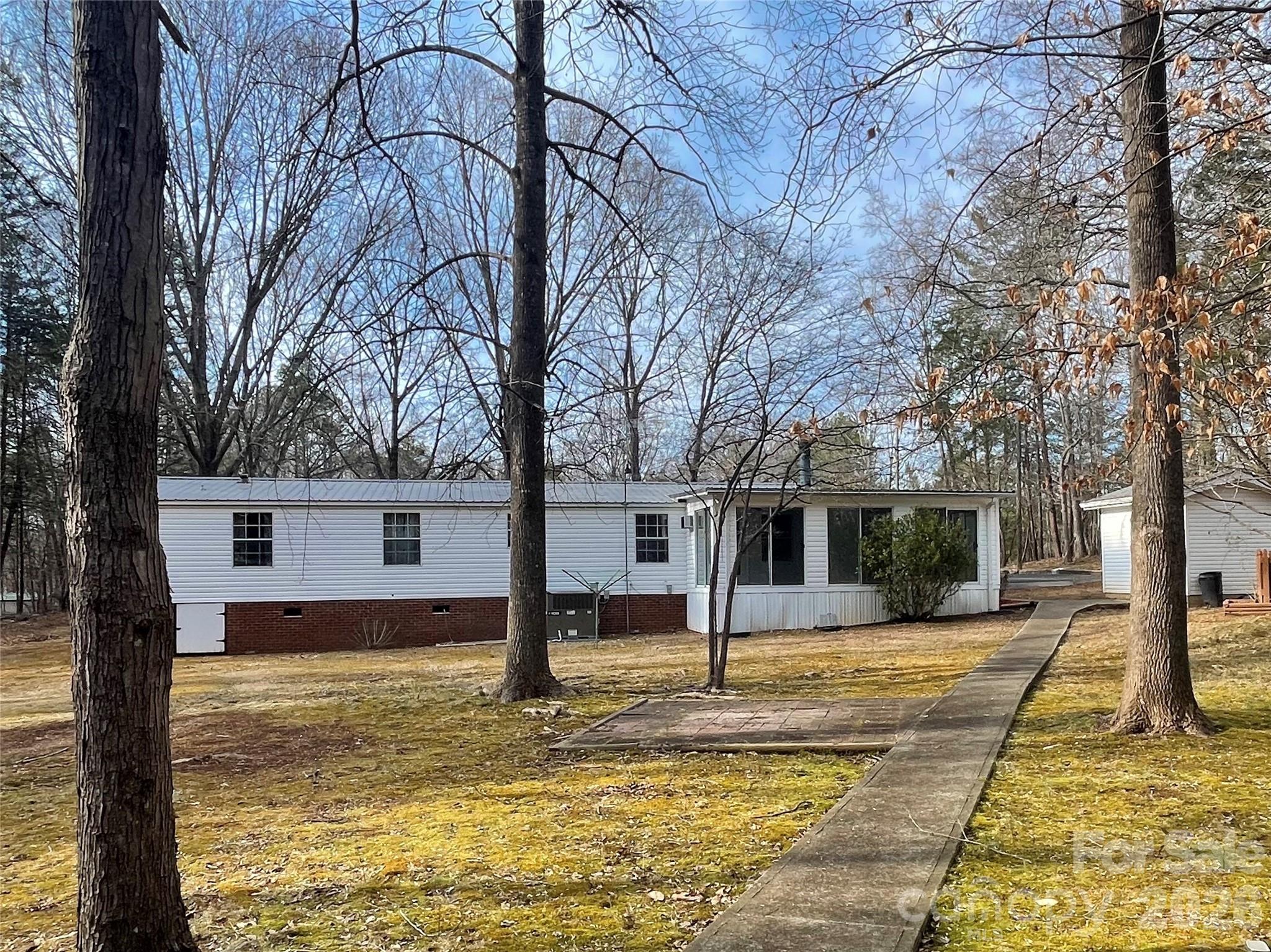 Photo 2 of 205 Star Road, York, SC