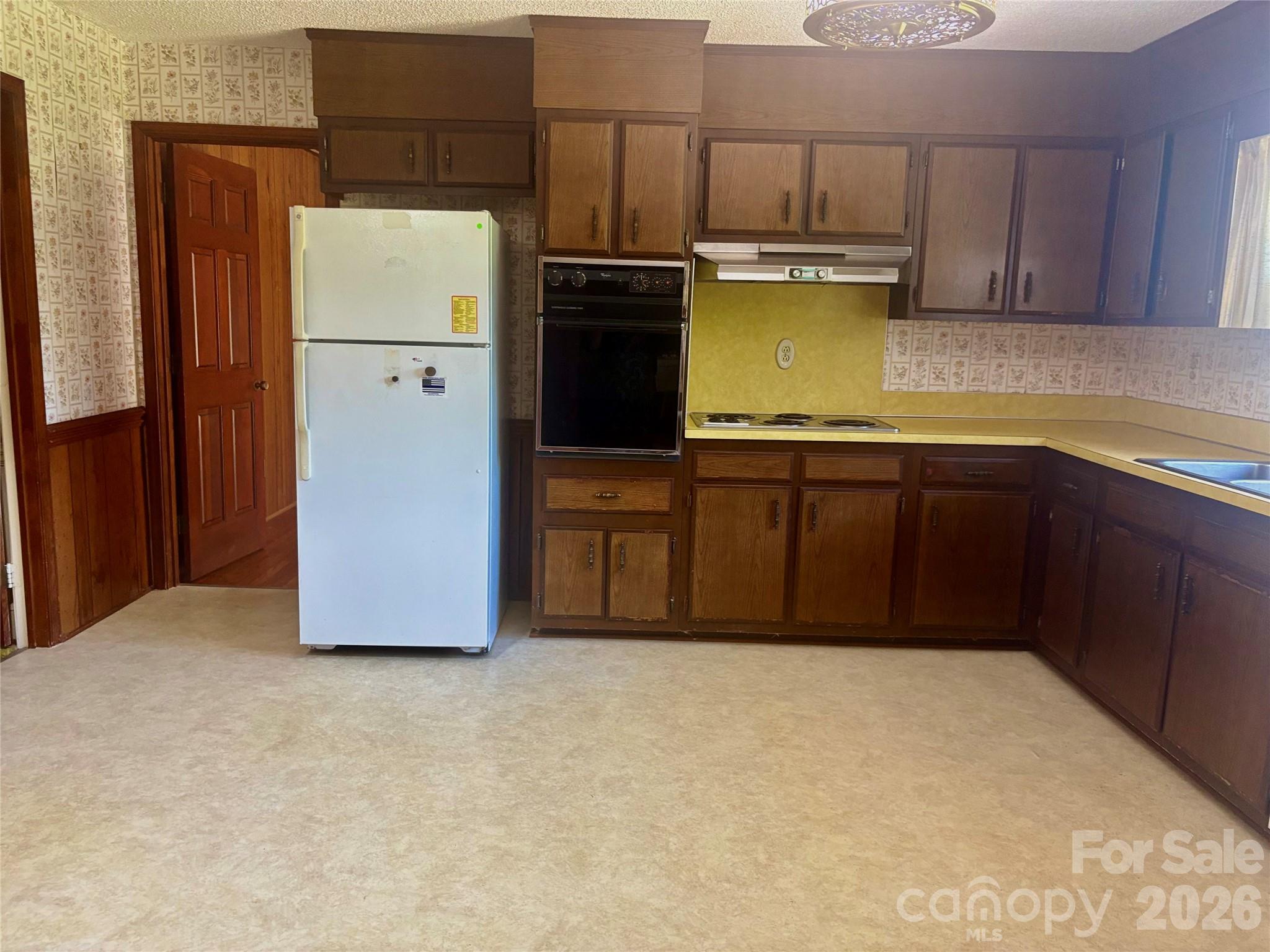 5500 Saddlewood Lane, Mint Hill, NC - photo 10 of 42