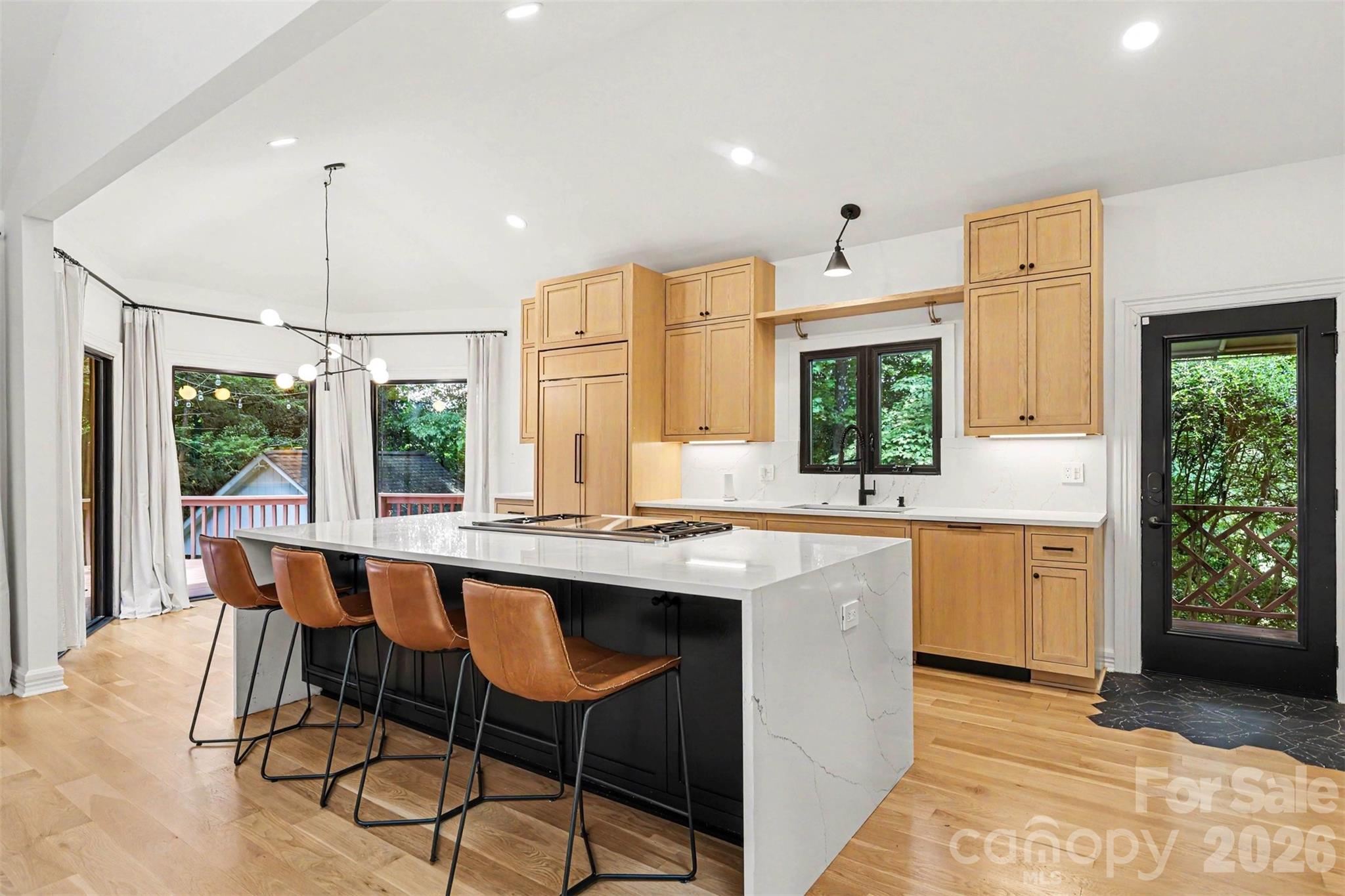 Home for sale at 5123 Randolph Road, Charlotte, NC — photo 12 of 44