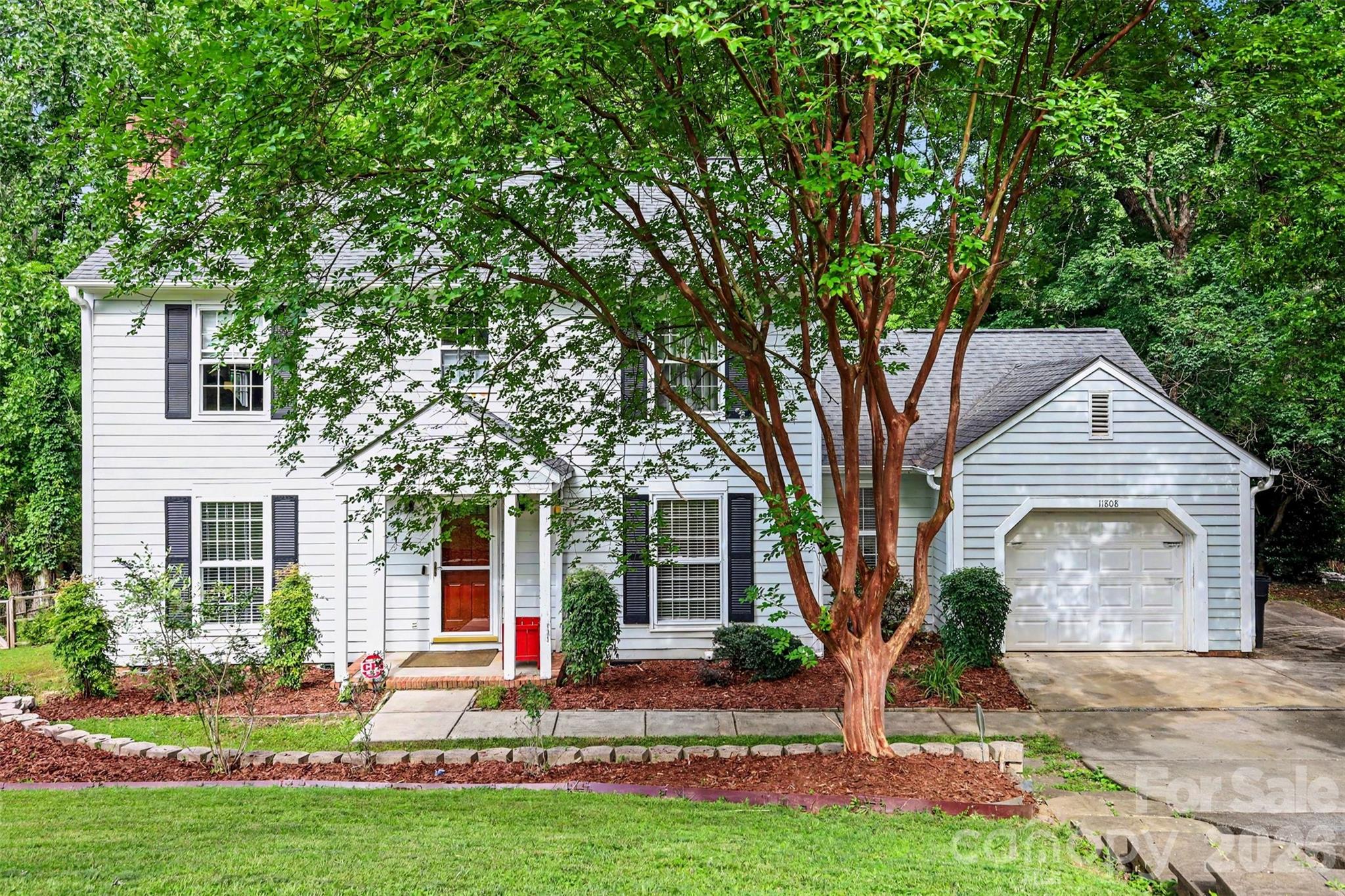Photo 2 of 11808 Tall Oak Place, Charlotte, NC