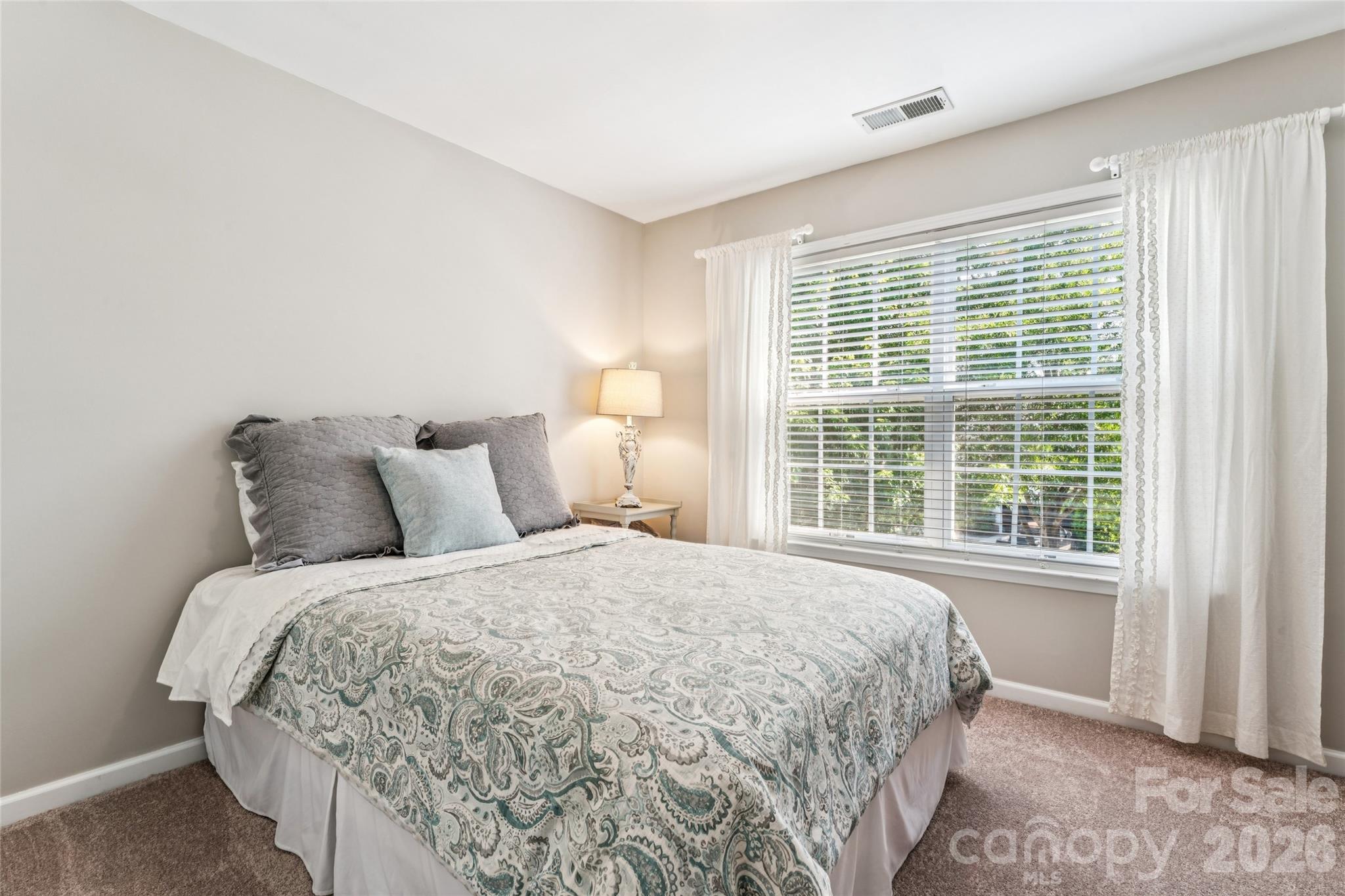 9639 Brandybuck Drive NW, Charlotte, NC - photo 27 of 44