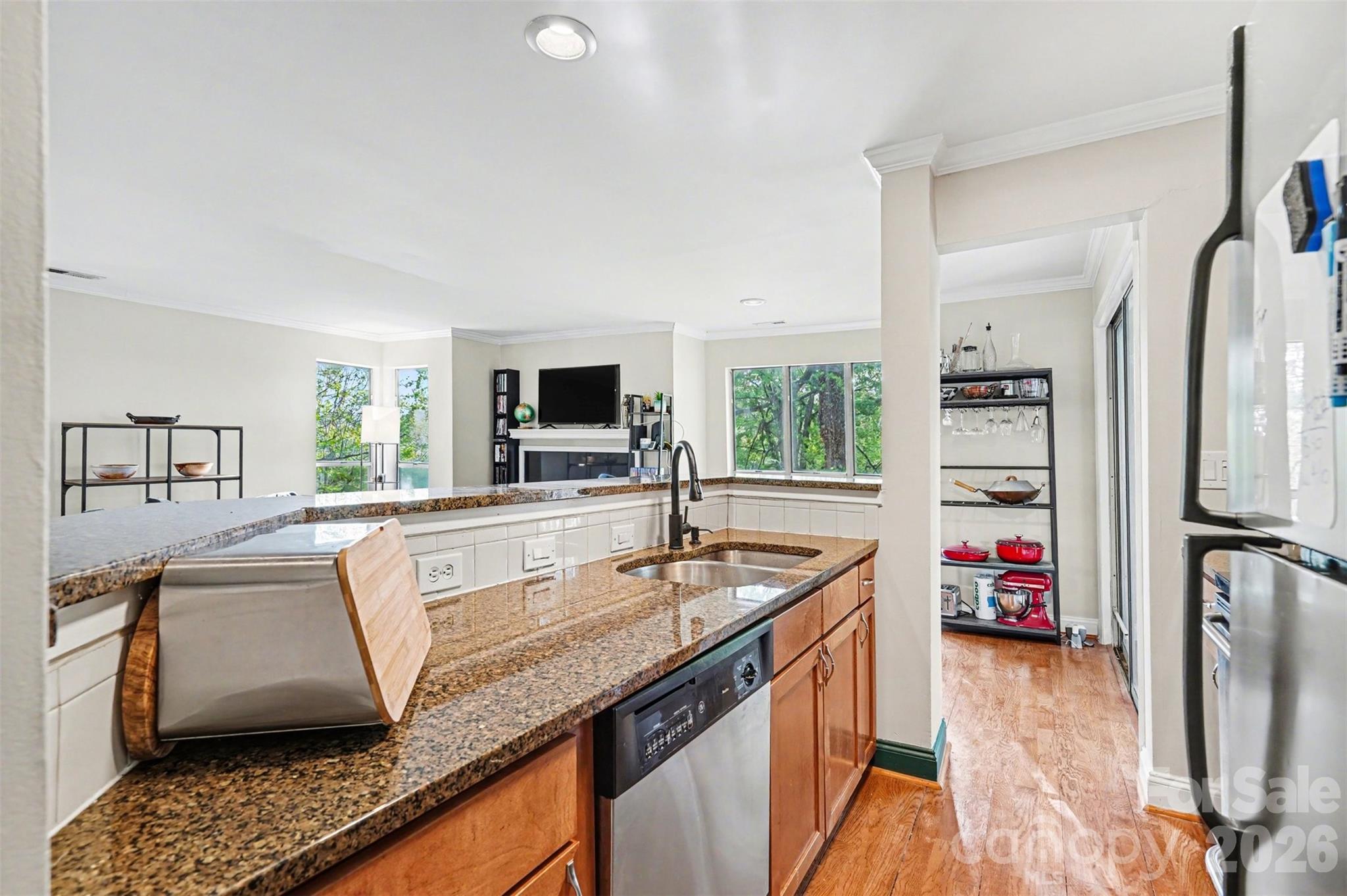 Photo 9 of 2512 Cranbrook Lane3, Charlotte, NC