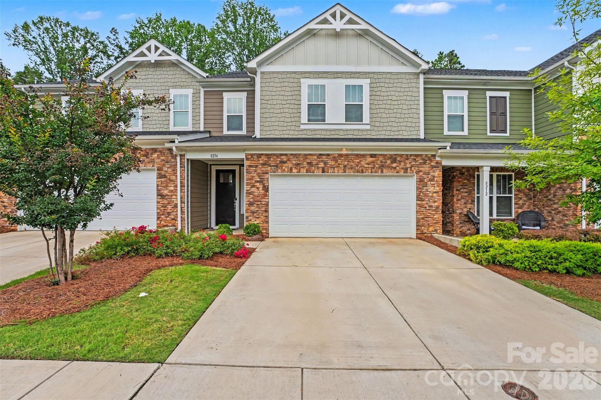 Photo 2 of 8216 Merryvale Lane, Charlotte, NC