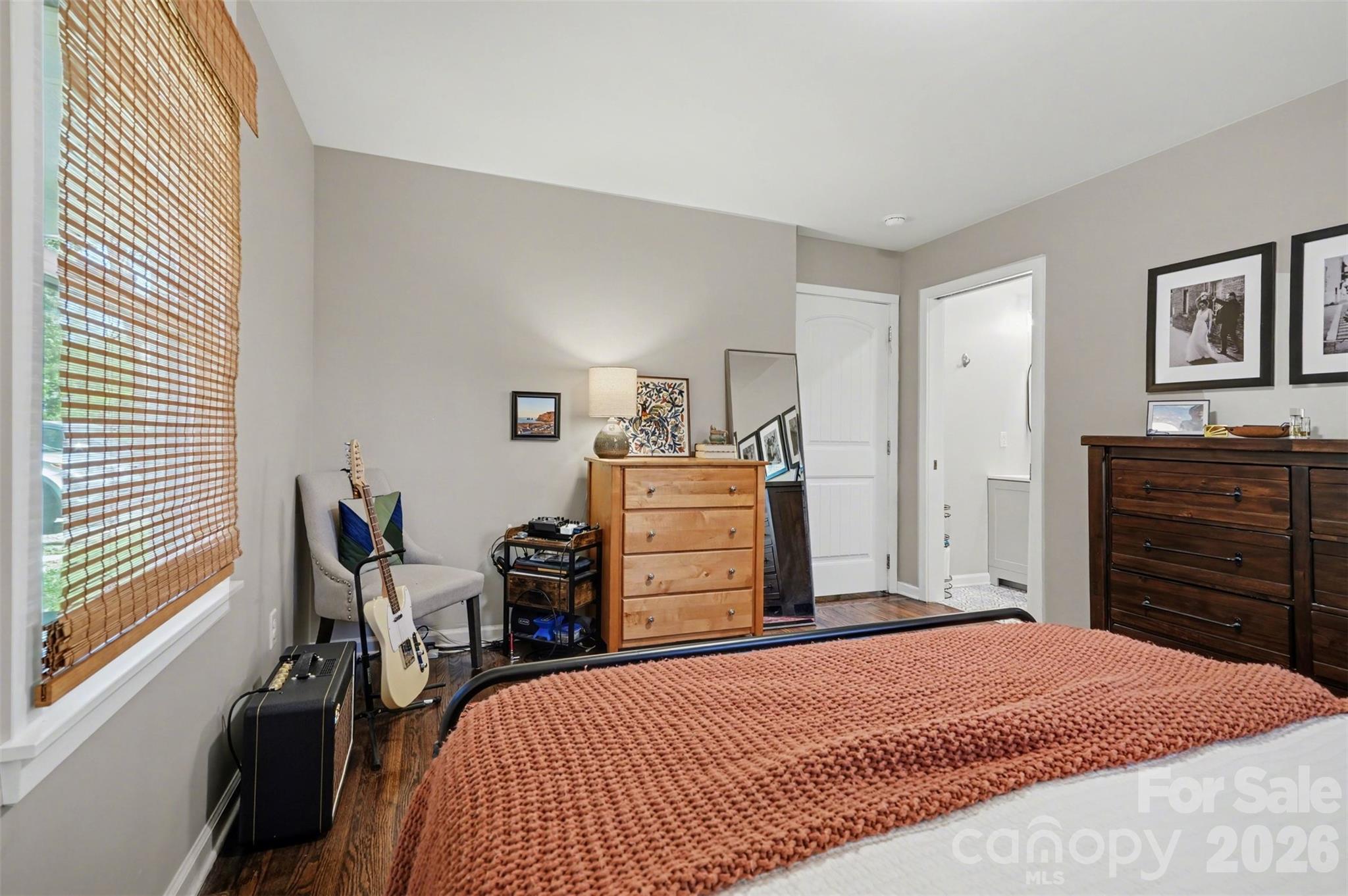 204 N Oak Street, Lowell, NC - photo 12 of 22