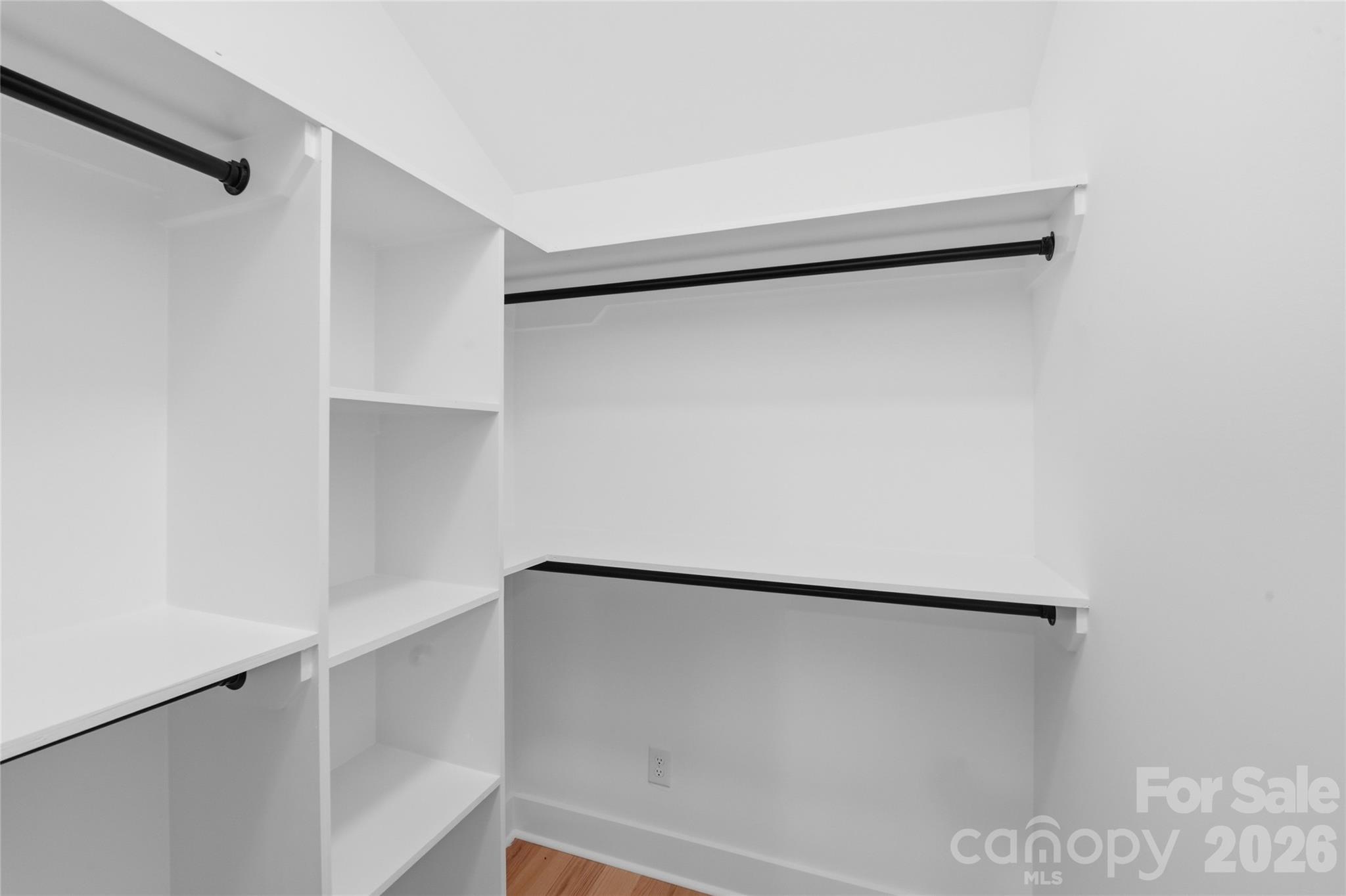Photo 17 of 4314 Ivanhoe Place, Charlotte, NC