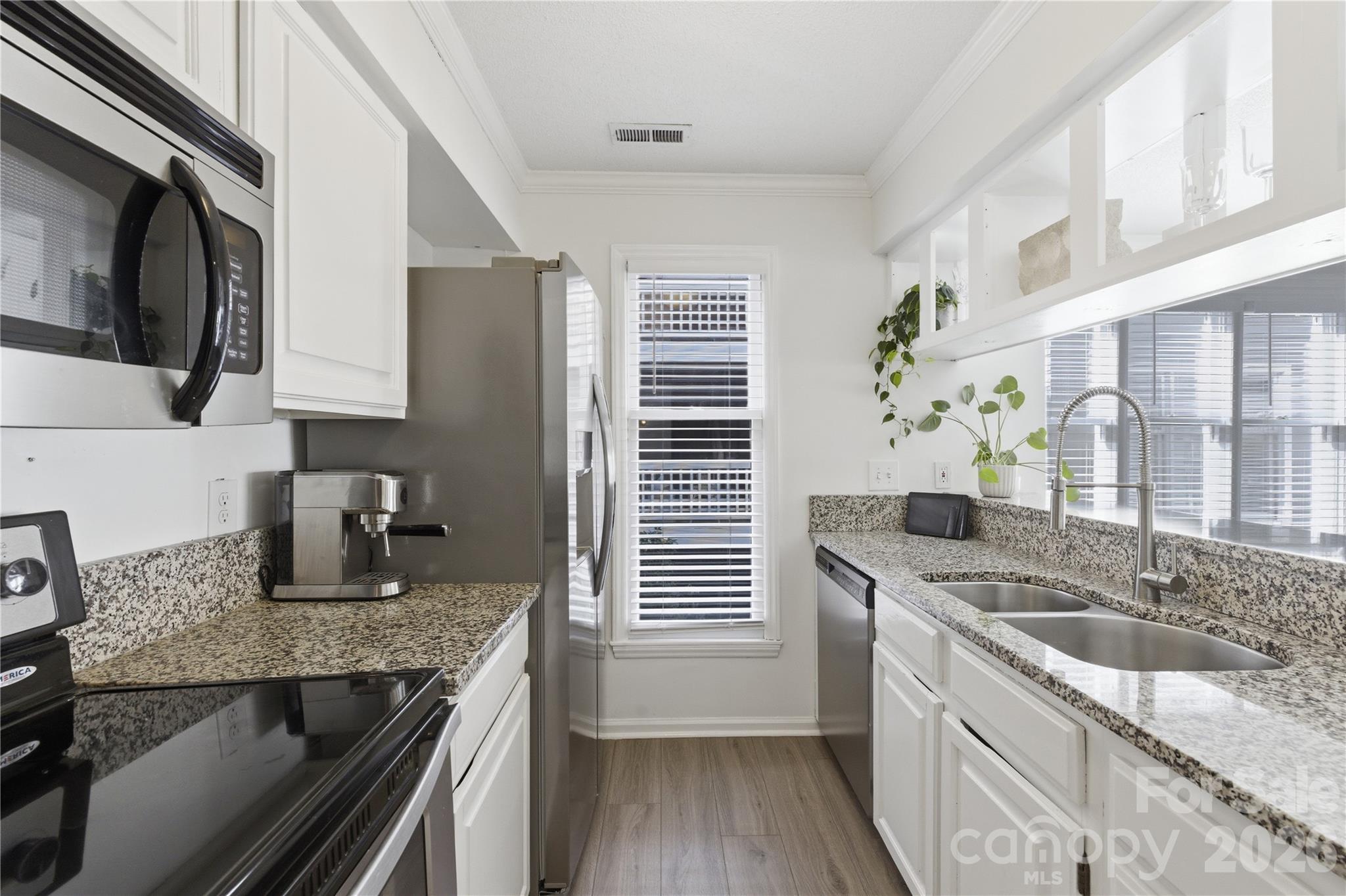 Photo 7 of 308 Queens Road32, Charlotte, NC