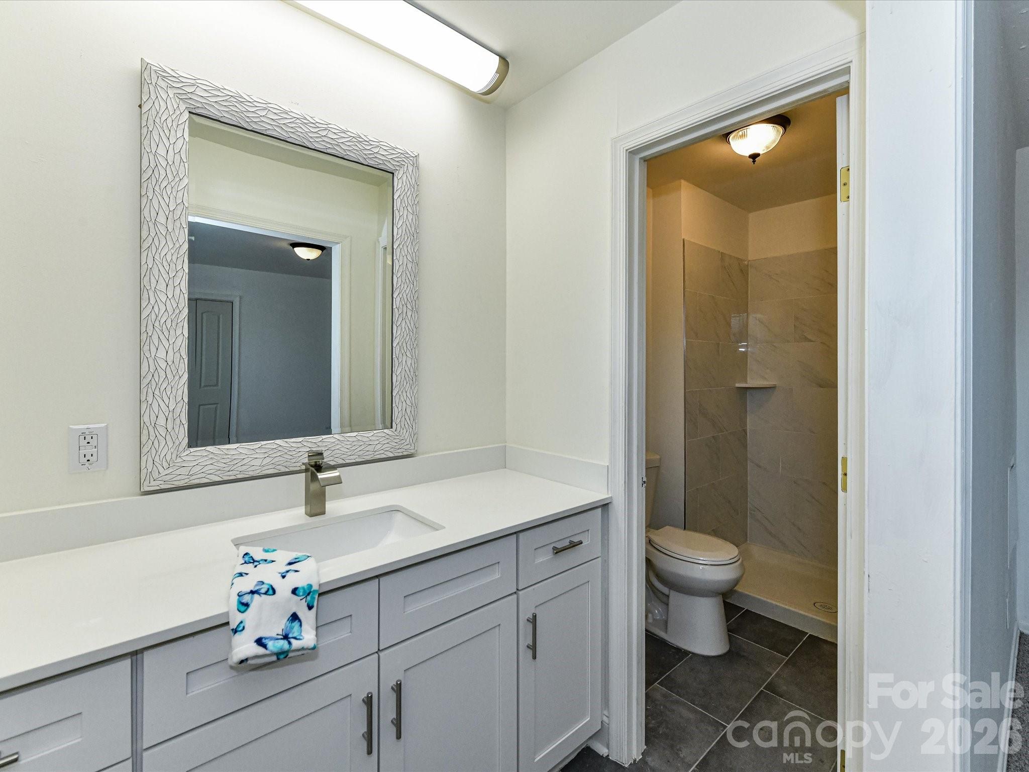 Photo 26 of 8322 Knights Bridge Road, Charlotte, NC