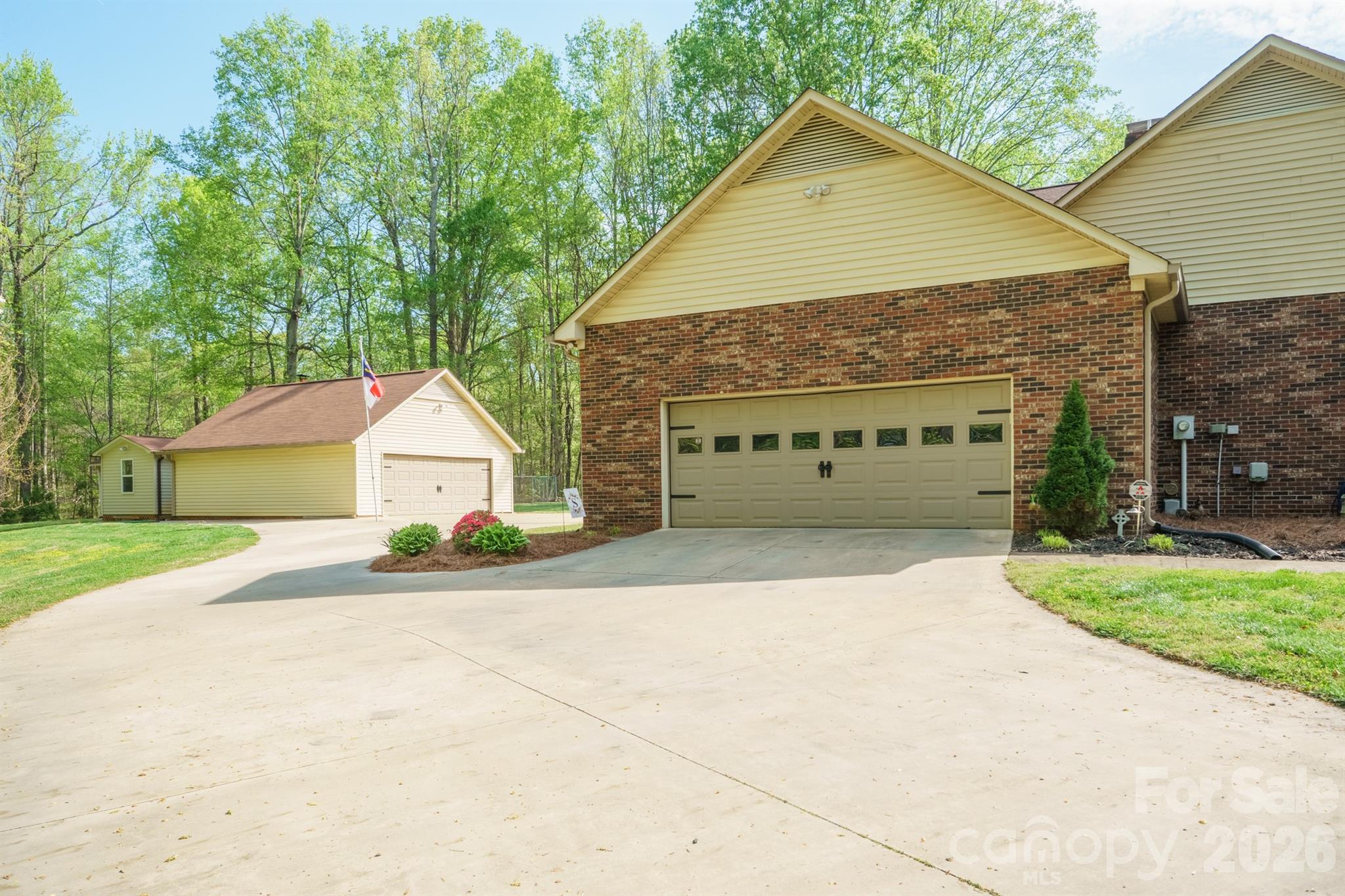 Photo 4 of 209 Frontier Circle, China Grove, NC