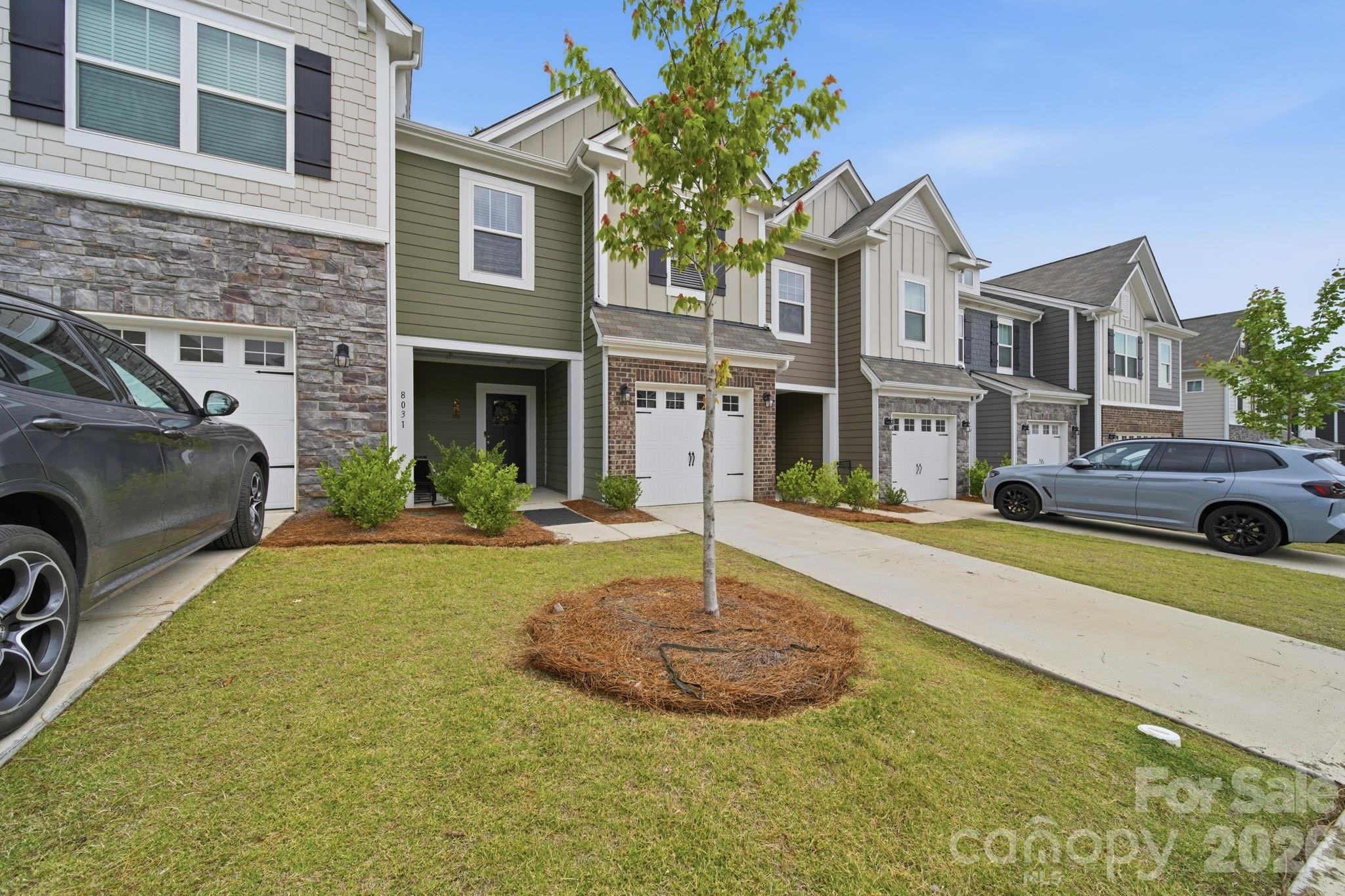Photo 2 of 8031 Ramsburg Drive, Charlotte, NC