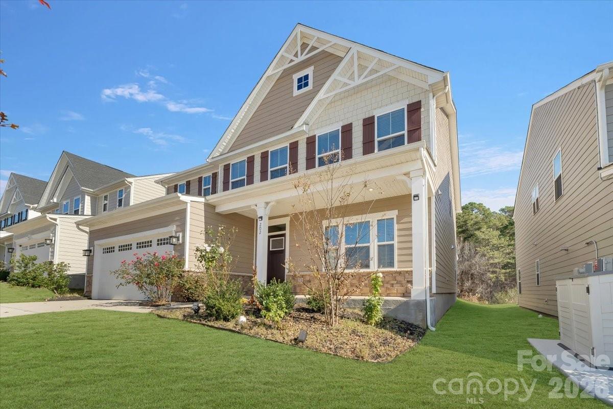 202 Tetcott Street, Mooresville, NC - photo 3 of 48
