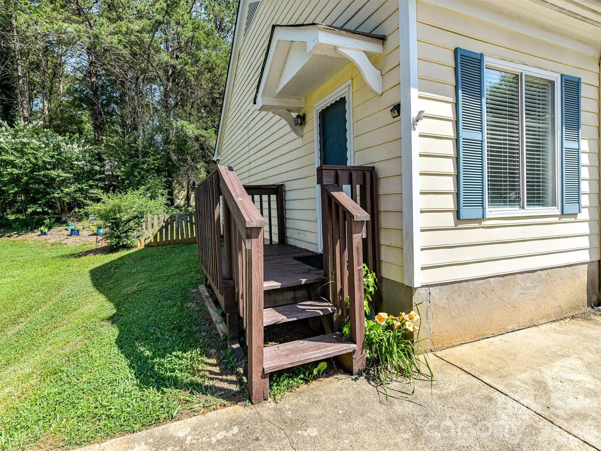 Photo 25 of 13421 Baker Mills Road, Pineville, NC