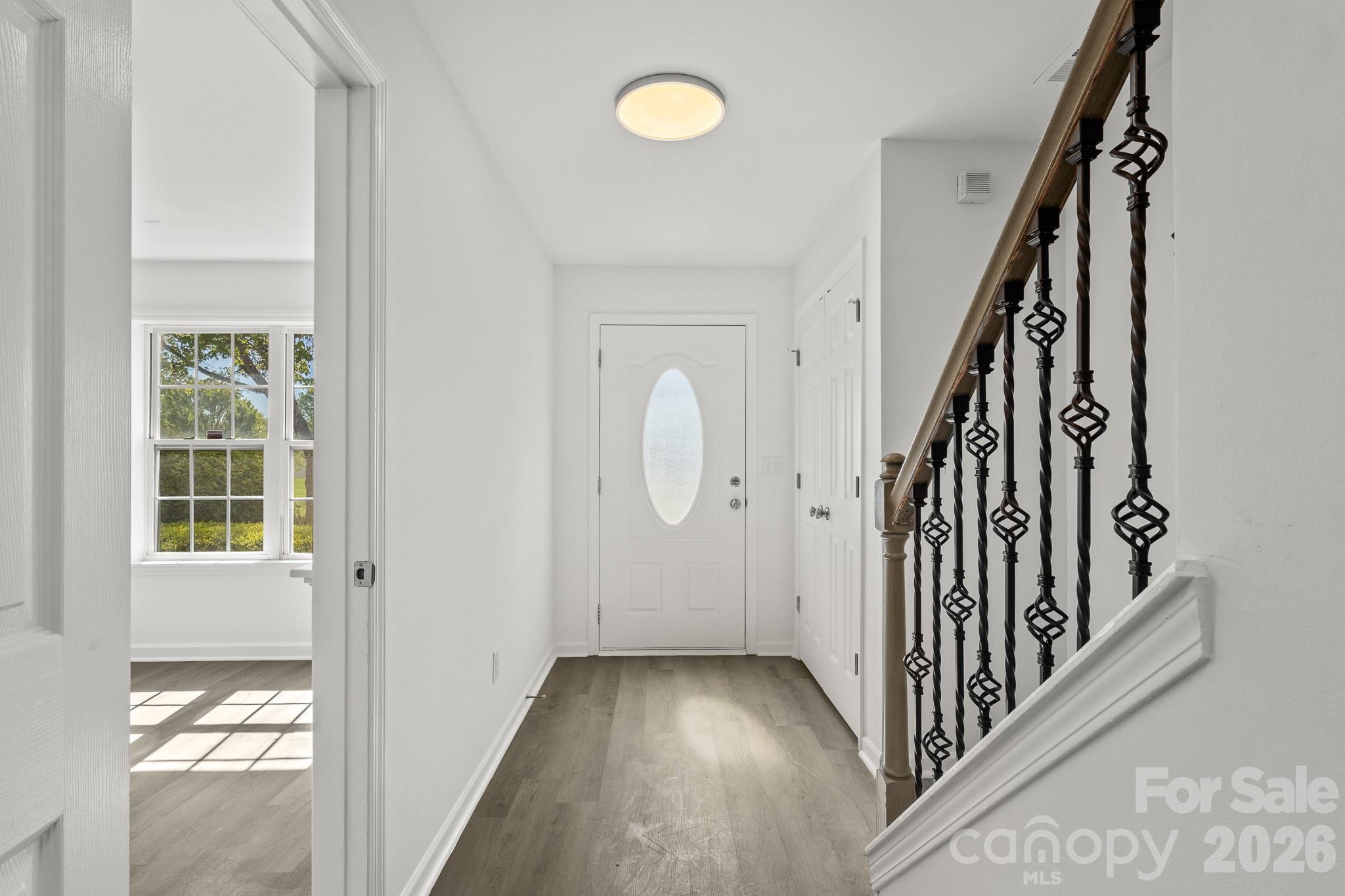 16209 Peachmont Drive, Cornelius, NC - photo 10 of 49