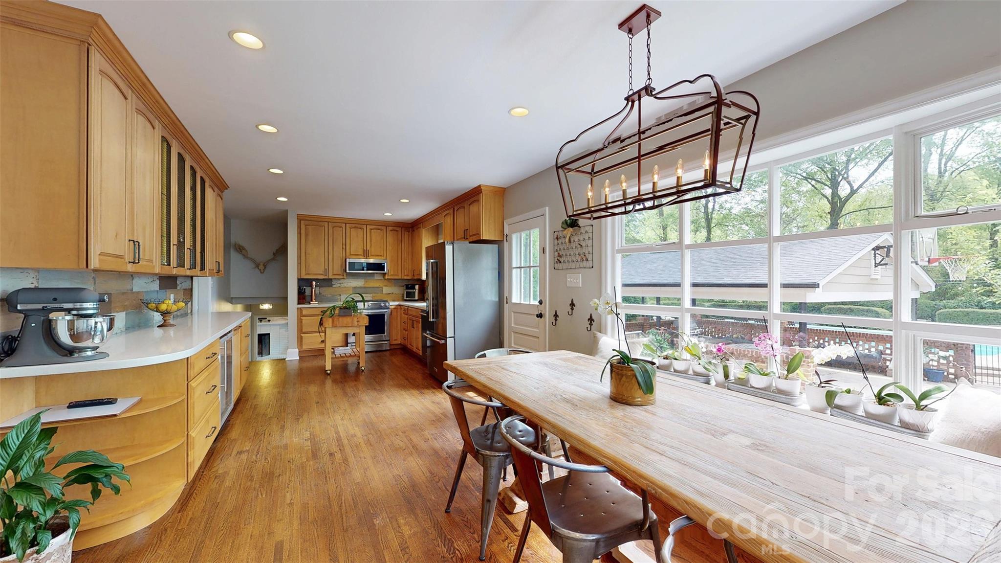 Photo 11 of 1419 Cavendish Court, Charlotte, NC