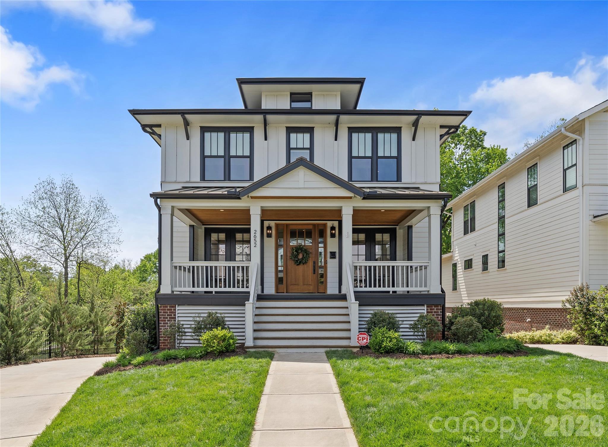 Home for sale at 2652 Chesterfield Avenue, Charlotte, NC — photo 1 of 31