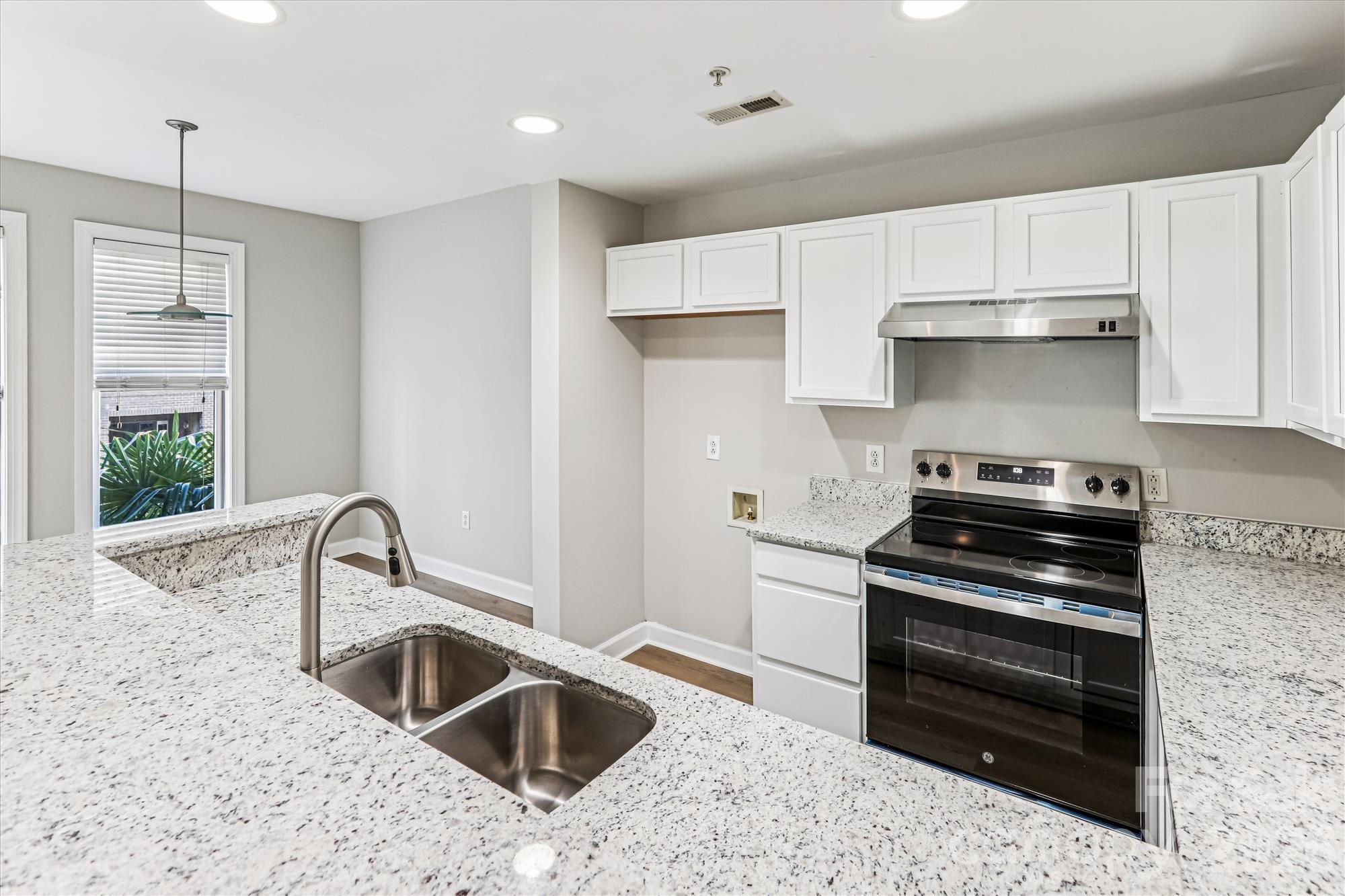 Photo 22 of 718 W Trade Street302, Charlotte, NC