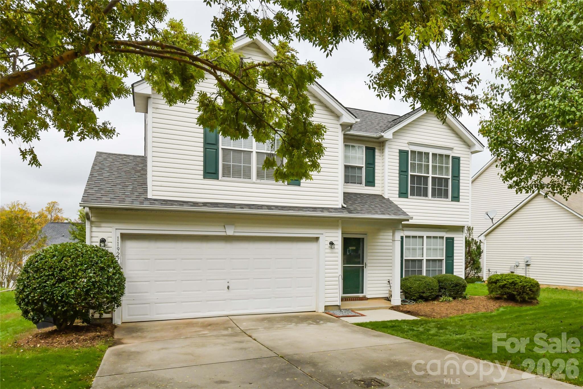 Photo 2 of 11927 Cheviott Hill Lane, Charlotte, NC