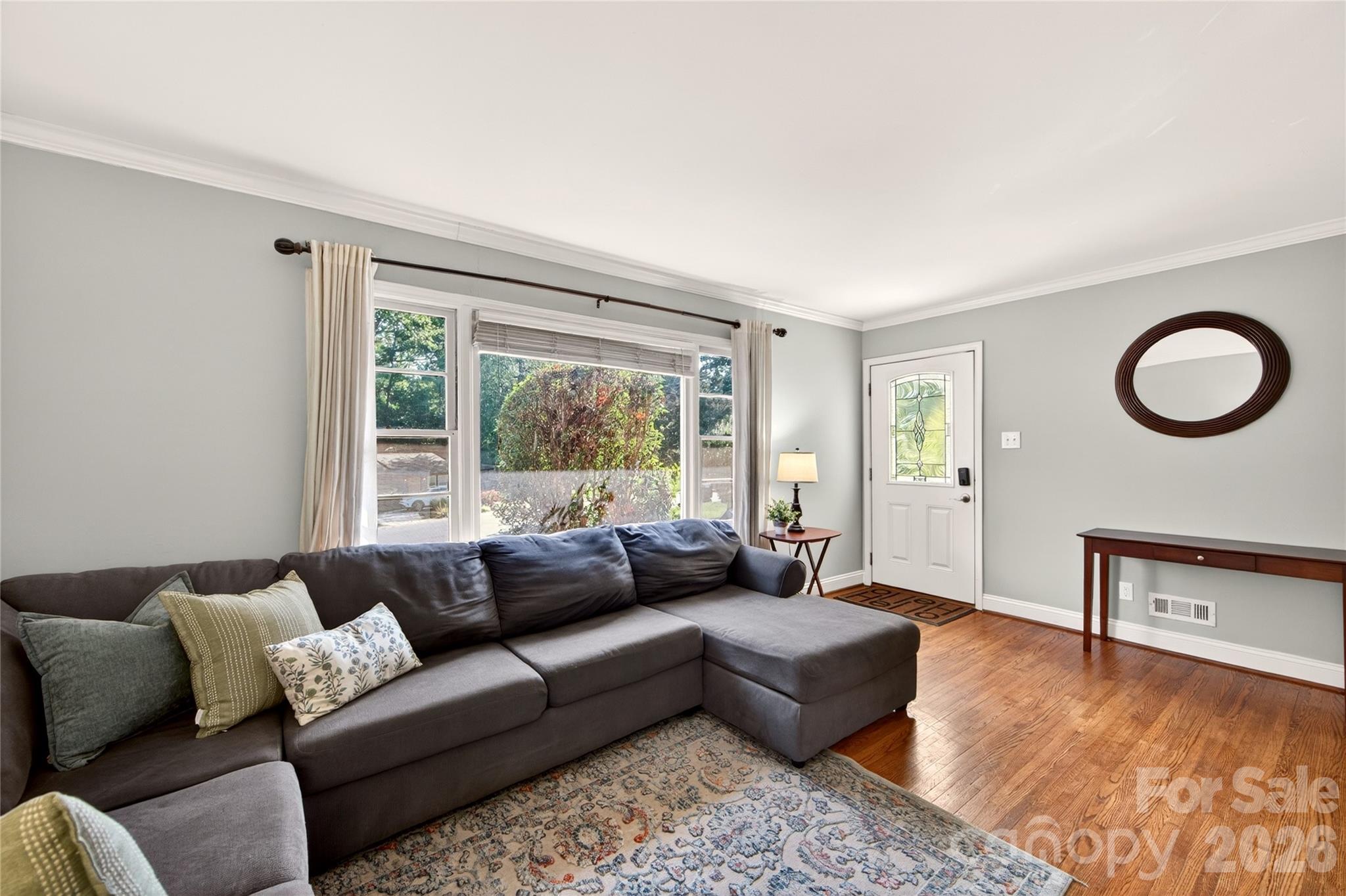 Photo 6 of 609 Kenlough Drive, Charlotte, NC