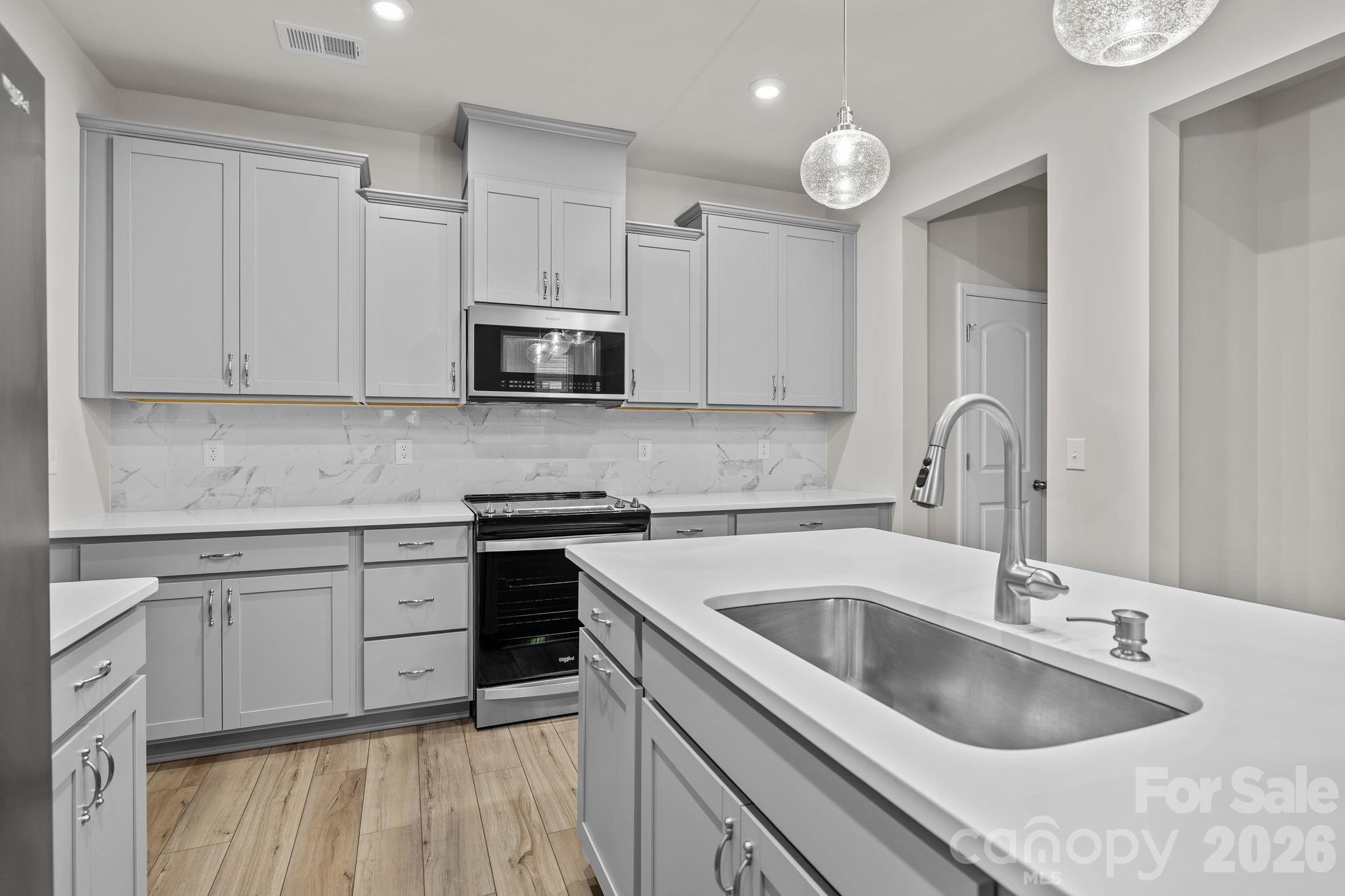 Photo 10 of 11246 Bartrams Way, Charlotte, NC